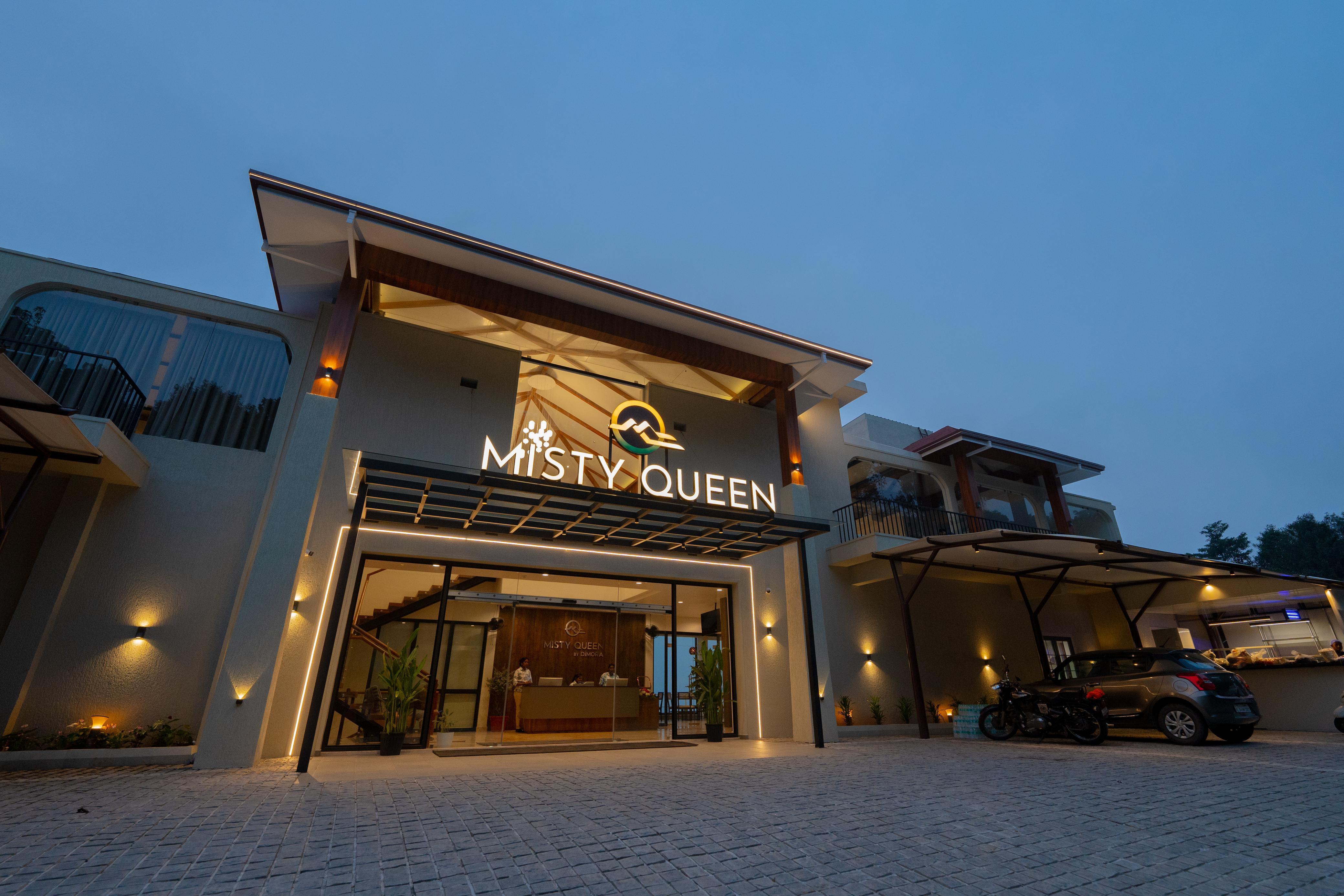 Misty Queen 𝗕𝗢𝗢𝗞 Calicut (Kozhikode) Resort