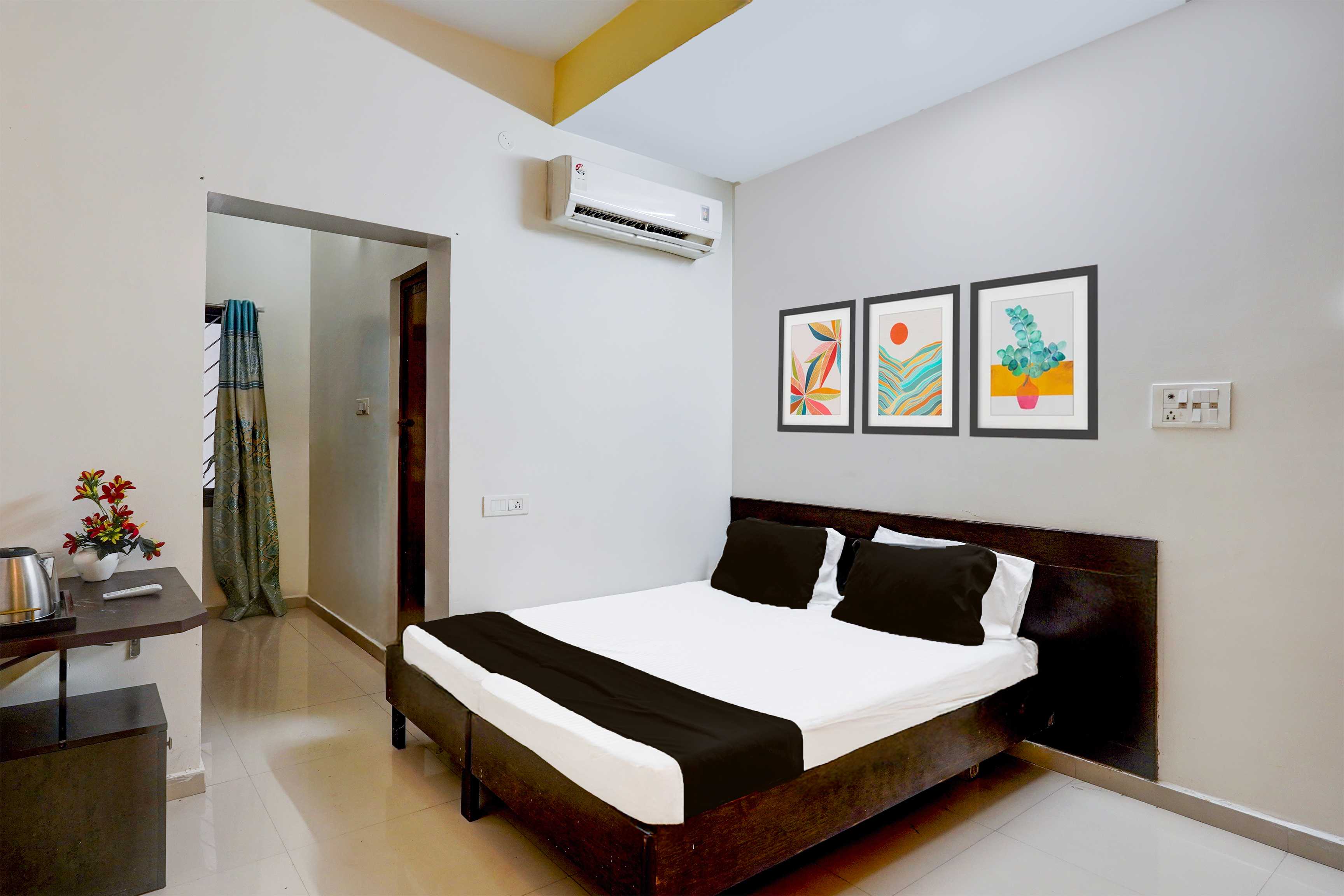 Rooms of Super Collection O Ramapuram SRM University - Hotel in Chennai