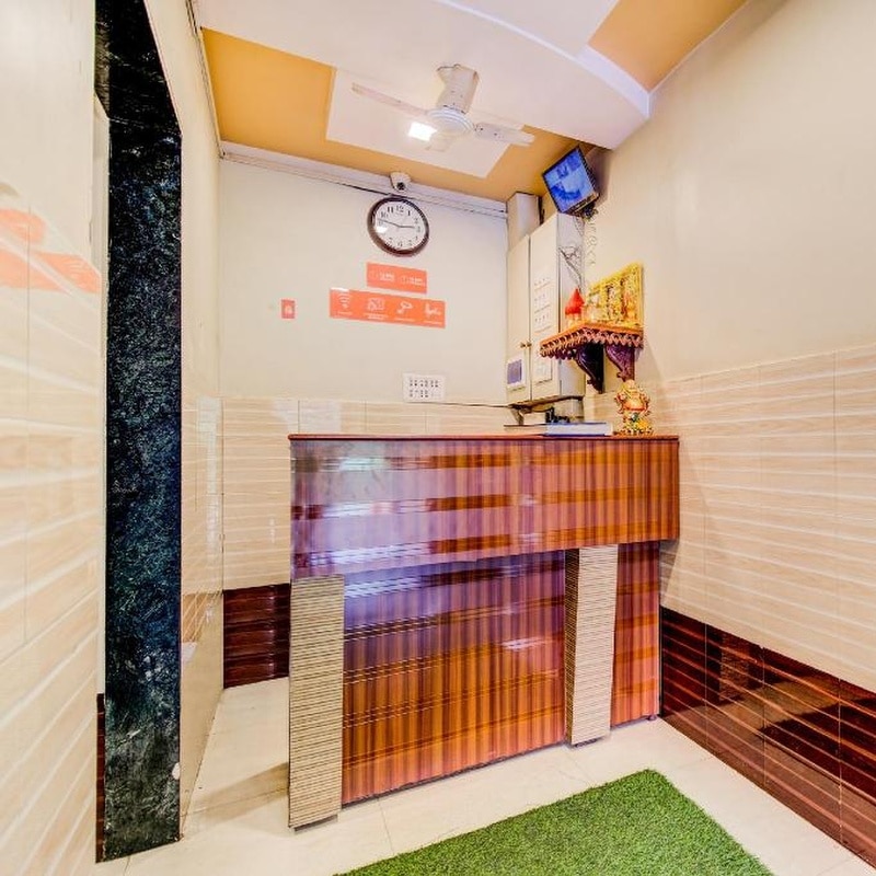 Hotel Raj Inn 𝗕𝗢𝗢𝗞 Navi Mumbai Hotel