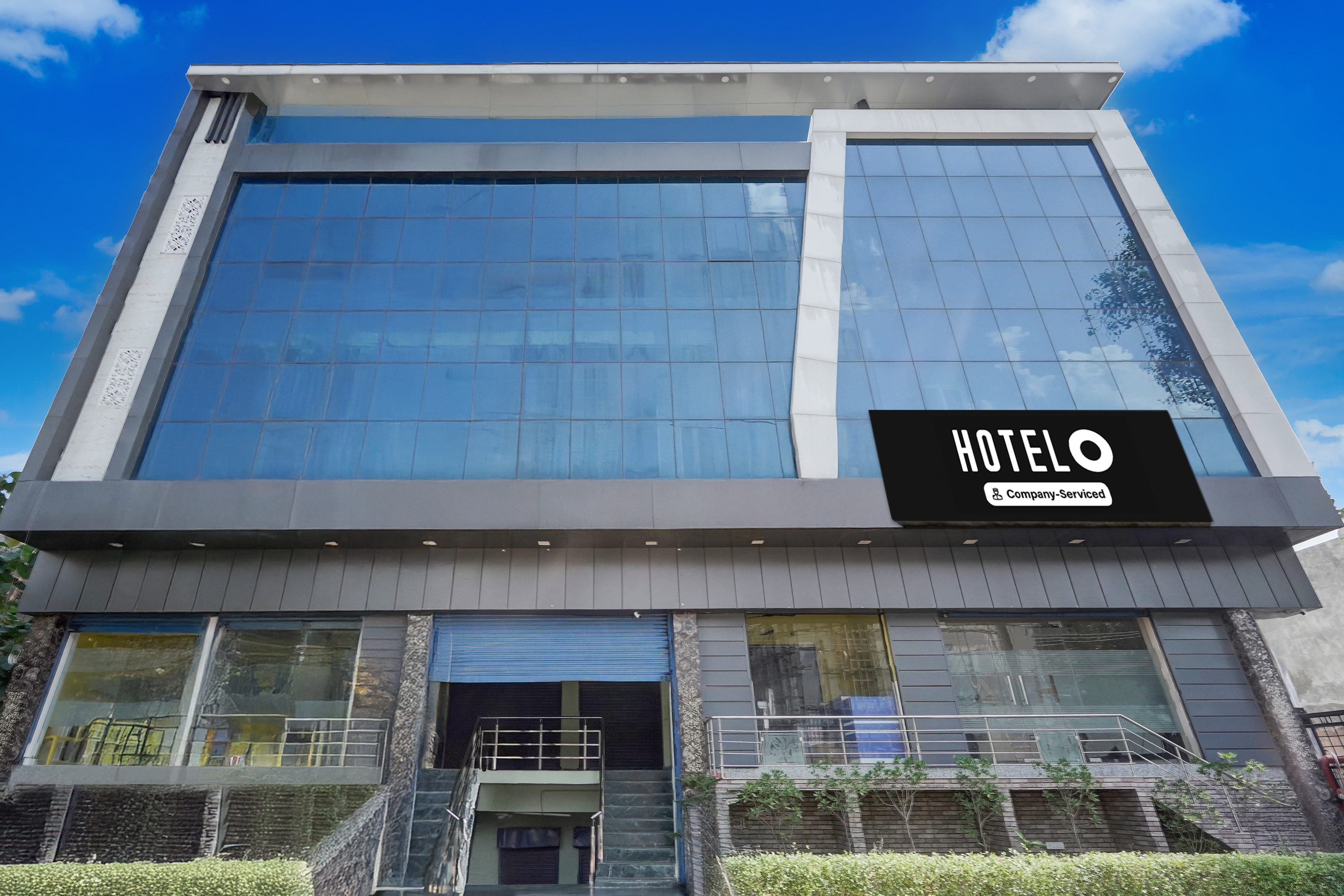 Super OYO Hotel O Mandhana Formerly Hotel Ashoka 𝗕𝗢𝗢𝗞 Kanpur Hotel