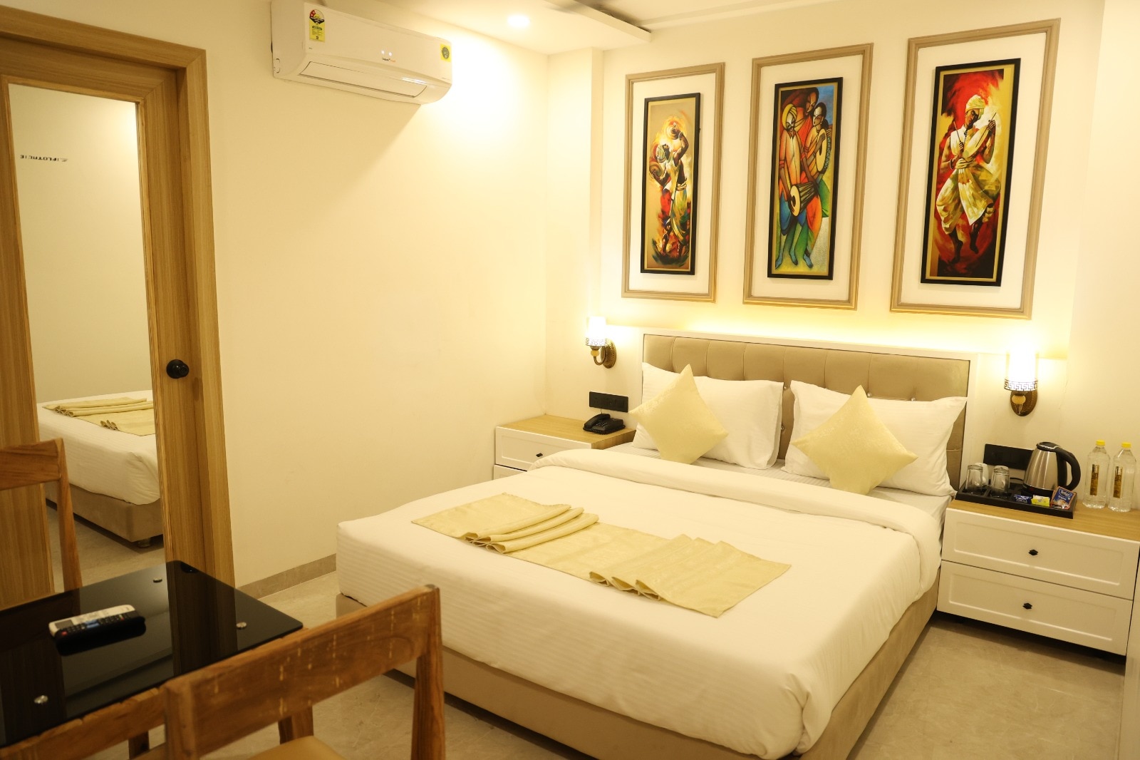 Rooms of THE HOTEL PHOENIX - Hotel in Indore
