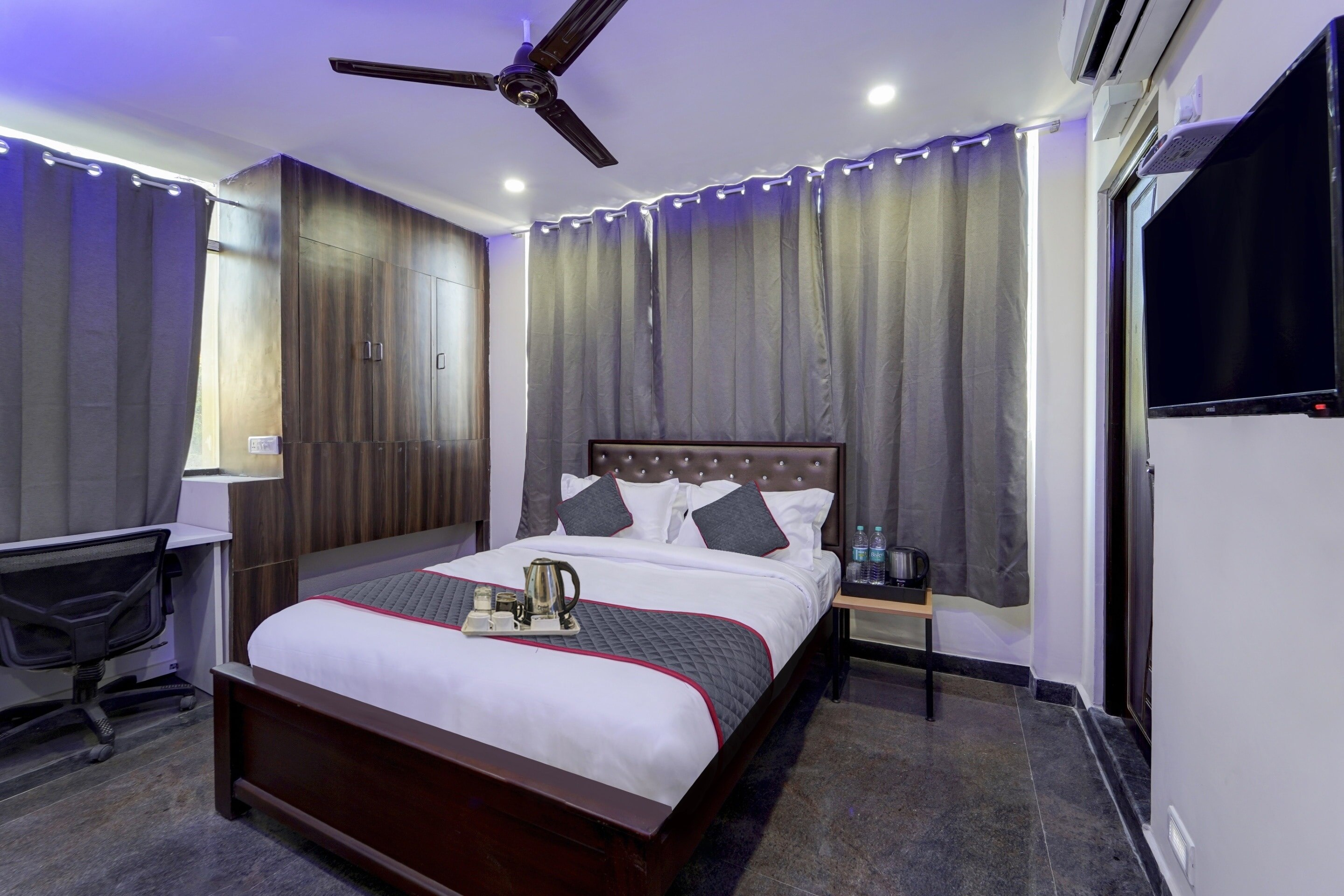 Townhouse G SILVER HOTELS NEAR US BIOMETRIC 𝗕𝗢𝗢𝗞 Chennai Hotel