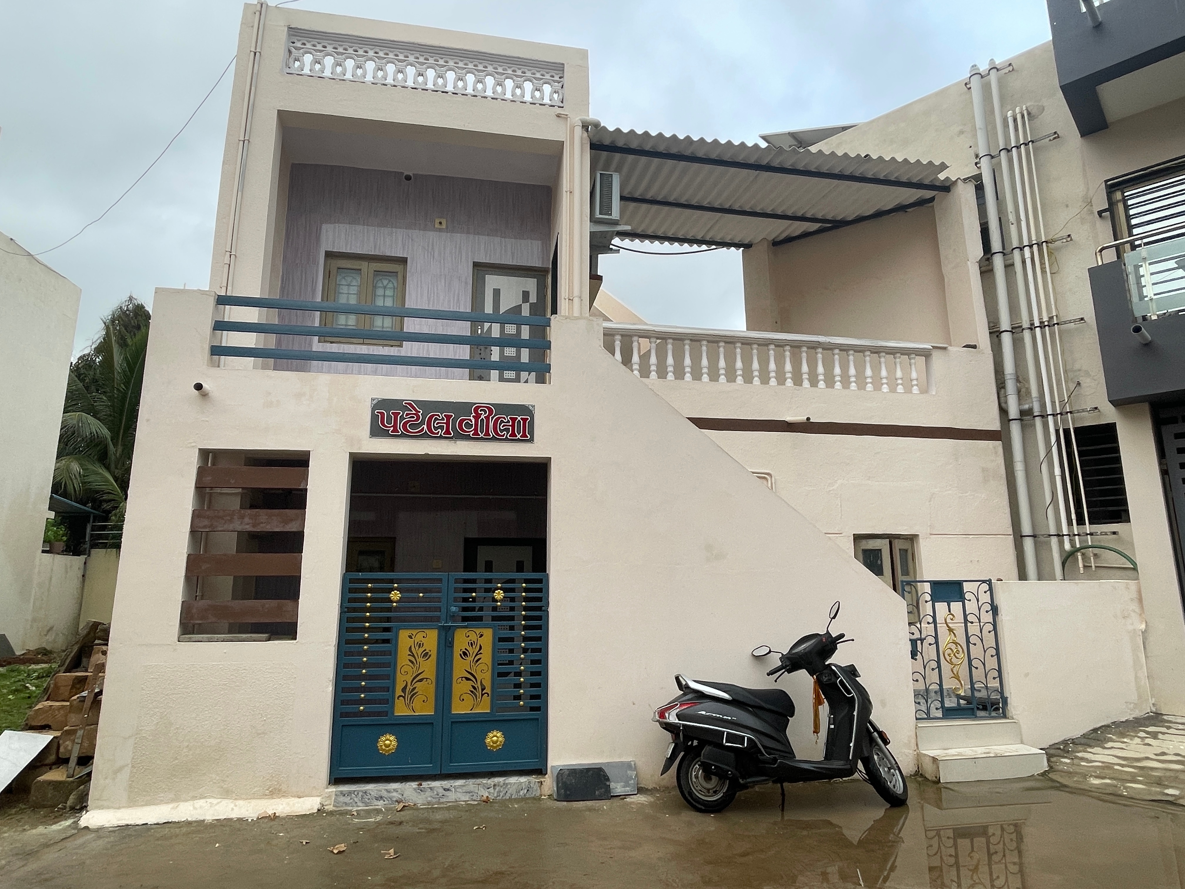 Patelvilla Home Stay 𝗕𝗢𝗢𝗞 Dwarka Homestay