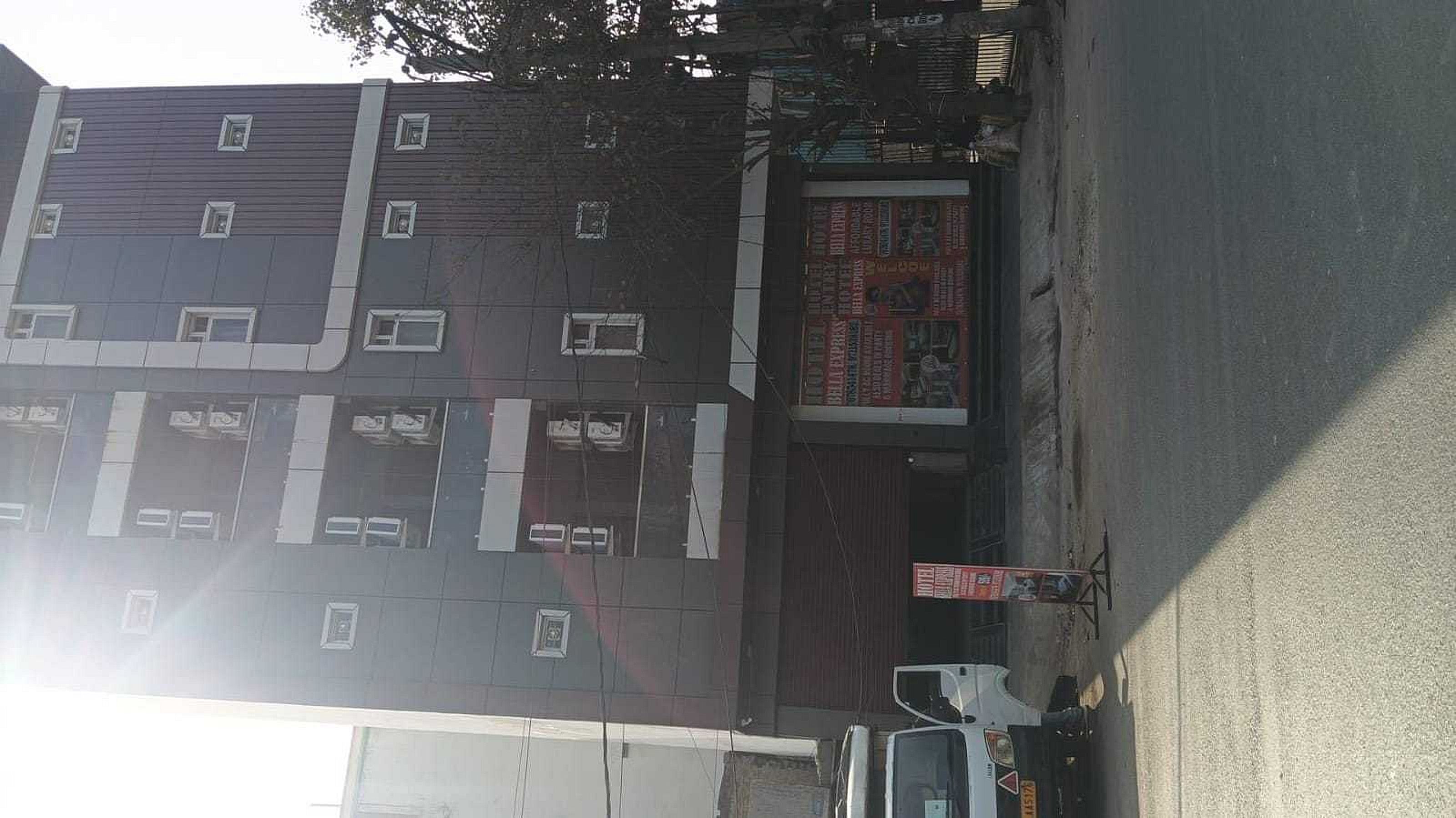 Amenities of Hotel O Bella Express