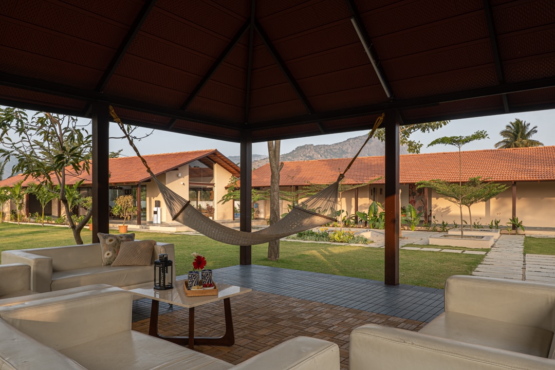 Tropica 𝗕𝗢𝗢𝗞 Dodaballapur Farm House