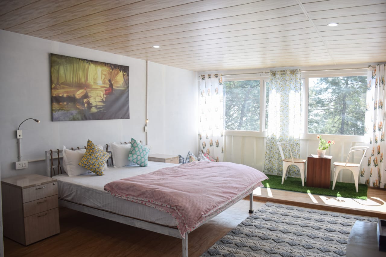 The Acanti Dharamshala 𝗕𝗢𝗢𝗞 Dharamshala Villa