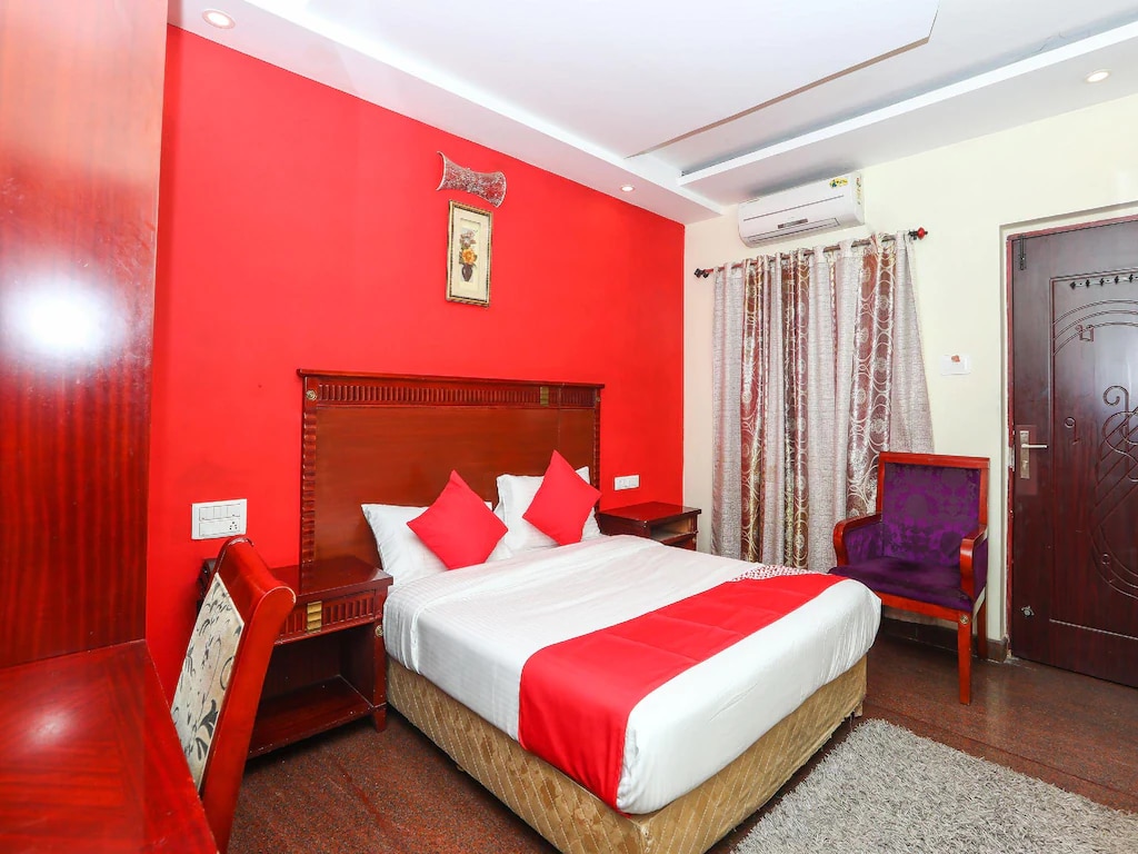 BTC Comforts Hotel Mysore - Reviews, Photos & Offer