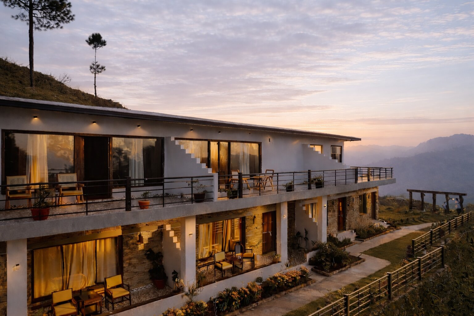 ilika Resort 𝗕𝗢𝗢𝗞 Pauri Resort