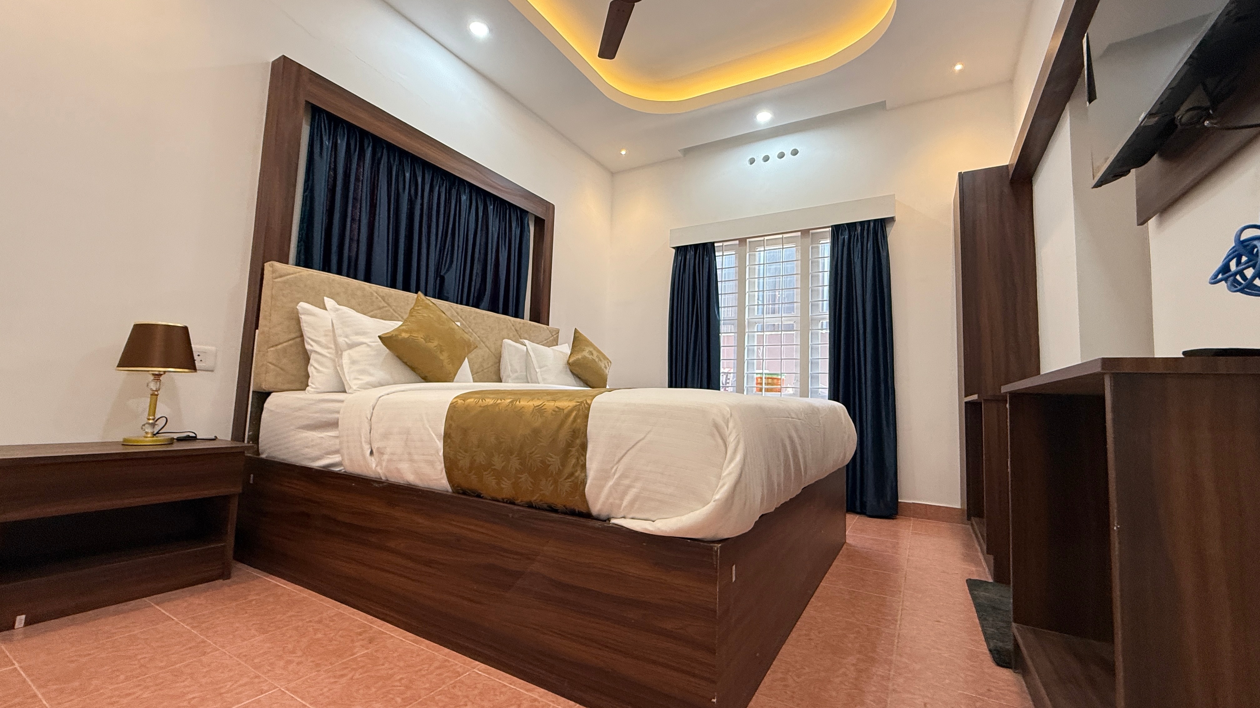 Leafy Mist Villa 𝗕𝗢𝗢𝗞 Munnar Villa