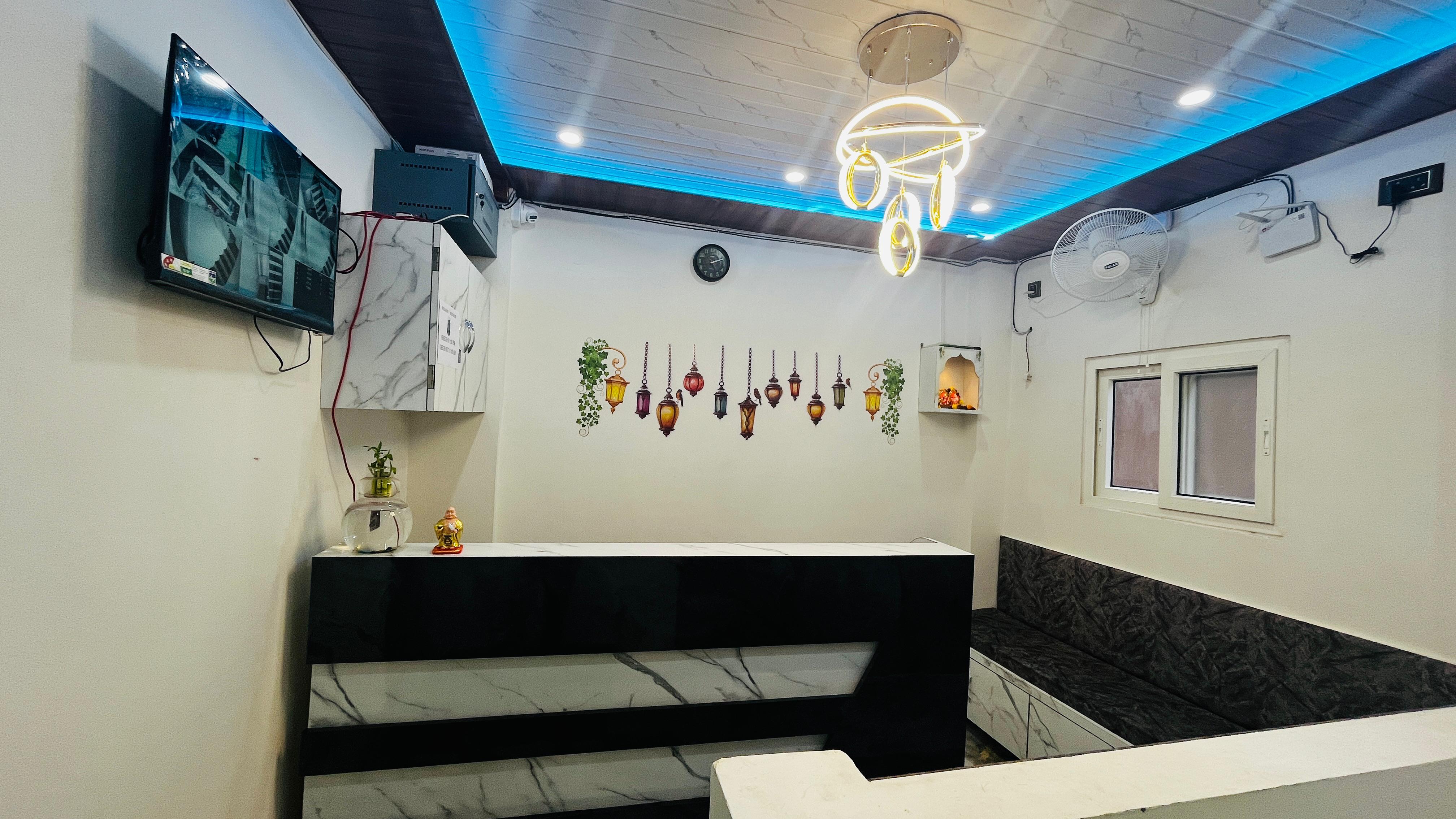 Rooms of Neelkanth PG Stay - Homestay in Varanasi