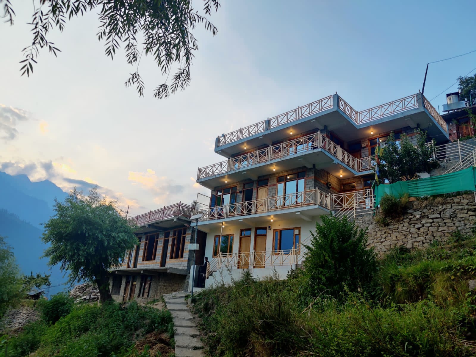 The Aural manali cottage Manali - Reviews, Photos & Offer