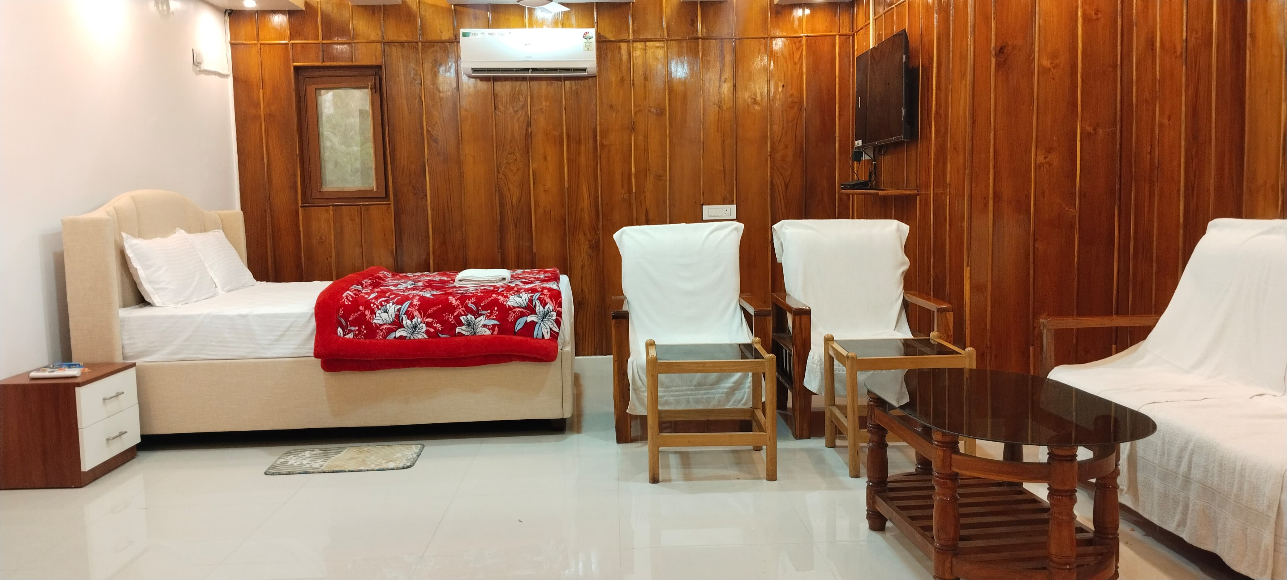 TNTR Rowa, North Tripura District, Dharmanagar 𝗕𝗢𝗢𝗞 Dharmanagar Hotel