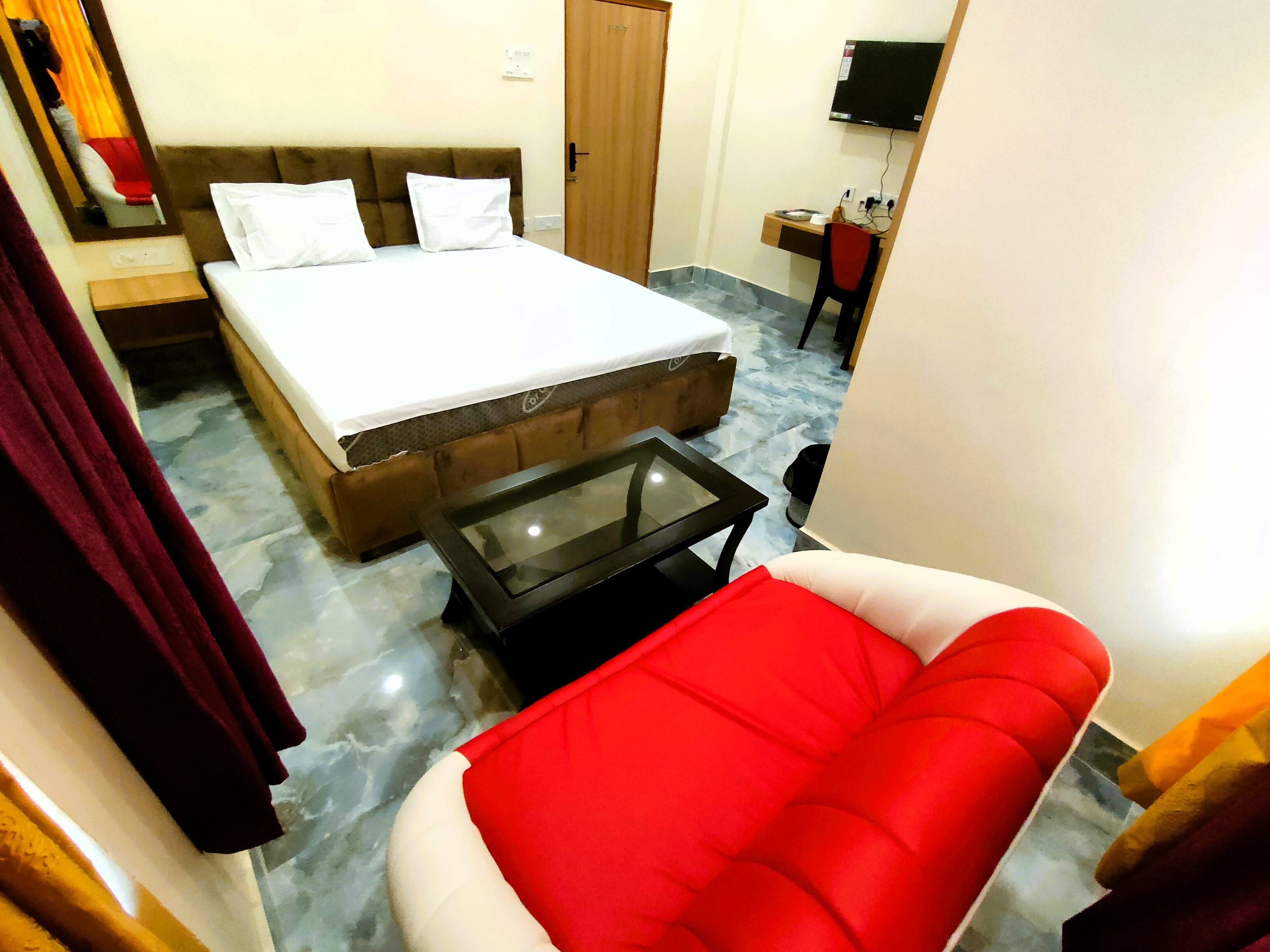 Malancha Hotel Cum Restaurant Cum Bar Uluberia - Reviews, Photos & Offer