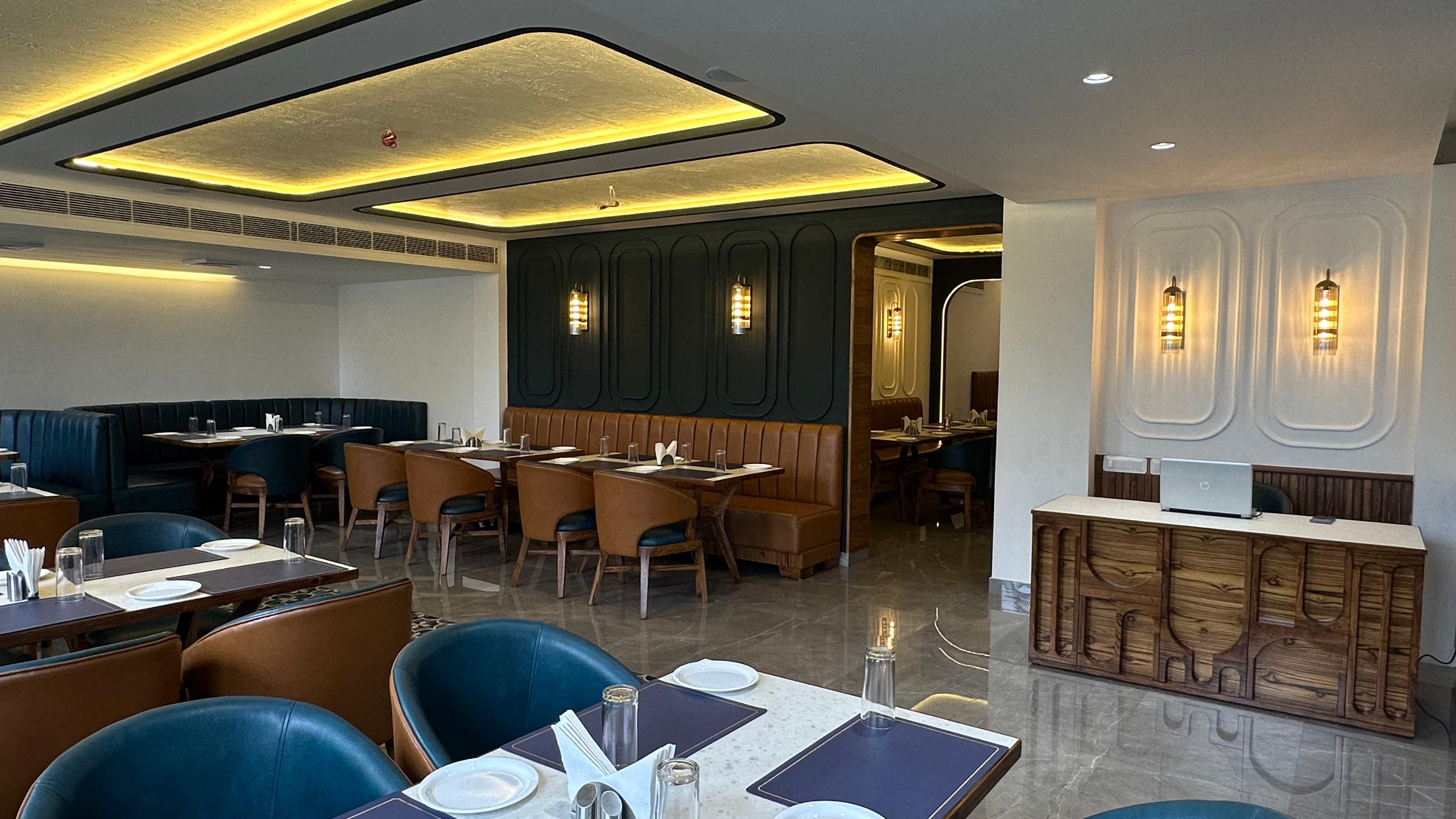 Manan Hotel and Restaurant 𝗕𝗢𝗢𝗞 Una Hotel