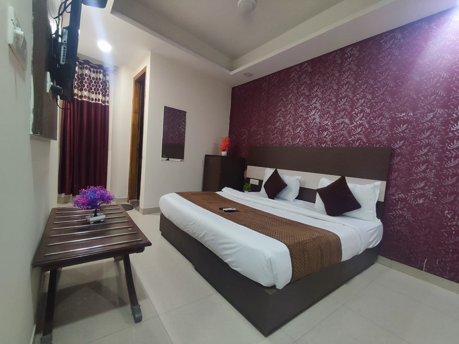 Hotel AVSK 𝗕𝗢𝗢𝗞 Delhi Hotel