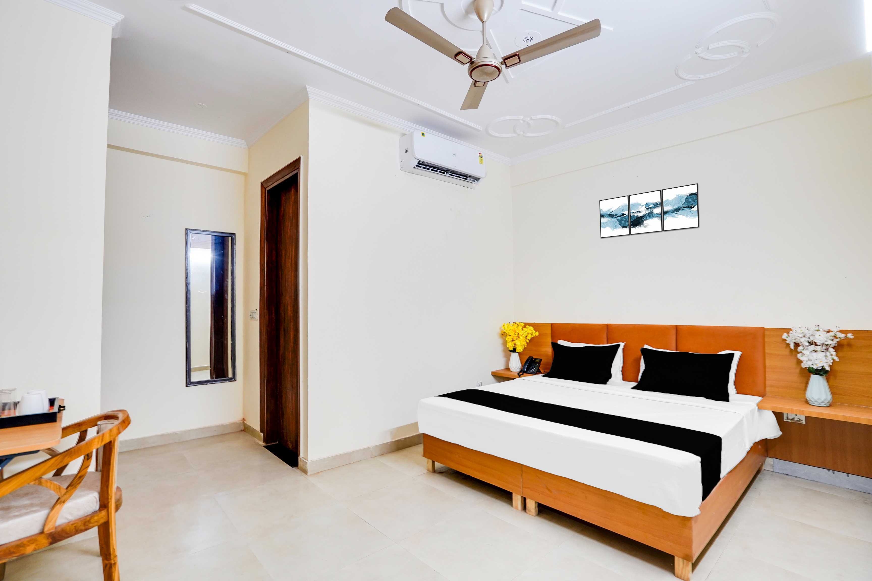 Townhouse Oak Sector 121 Noida Metro Station Hotel Noida - Reviews ...
