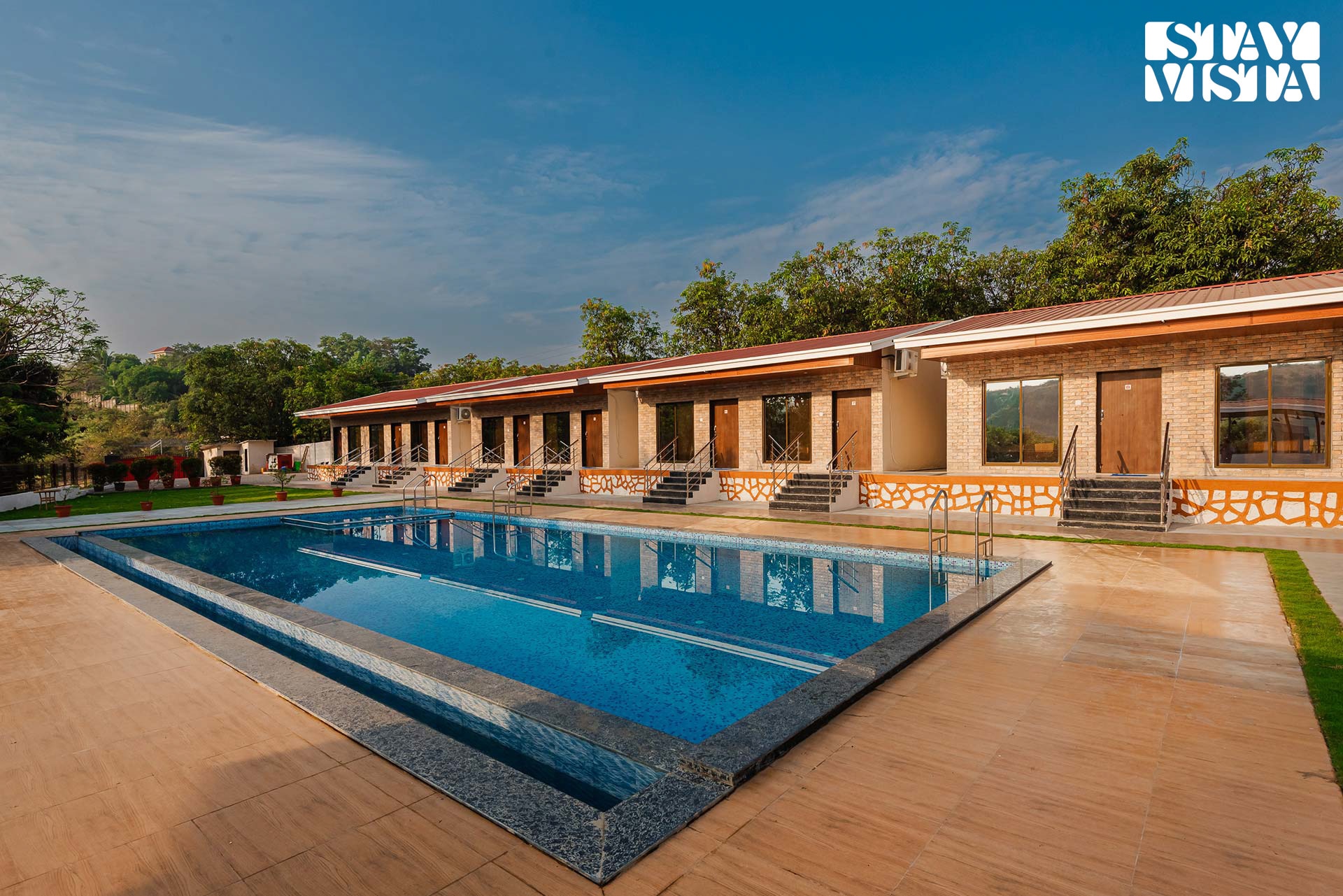 Mango Splash by VEO - Part of StayVista 𝗕𝗢𝗢𝗞 Karjat Villa