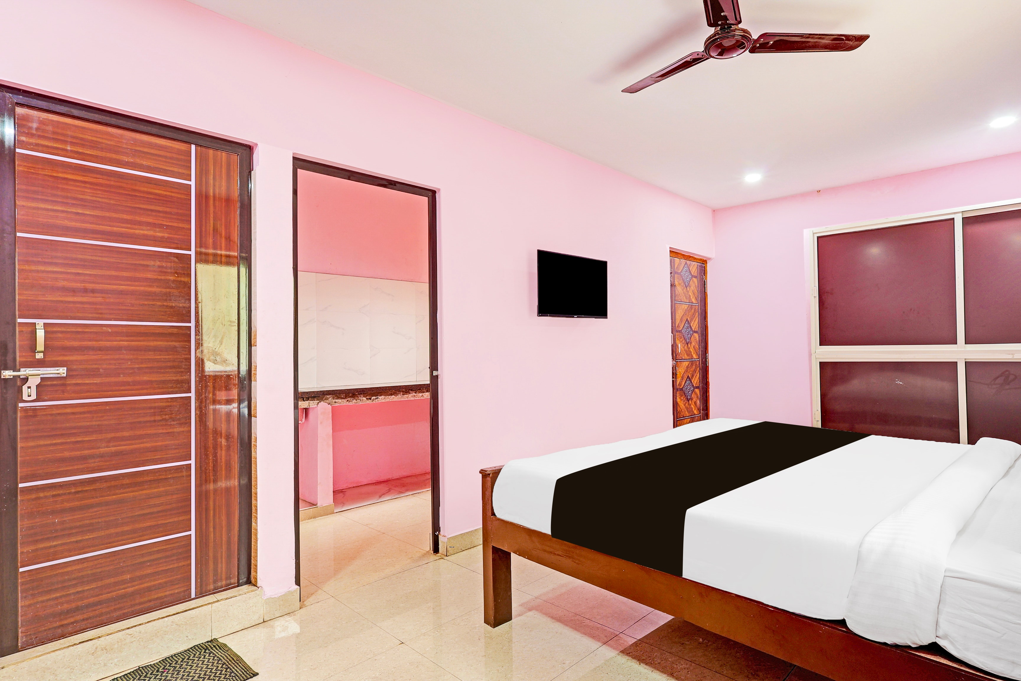 Hotel O Daba Gardens Near Dolphin Junction 𝗕𝗢𝗢𝗞 Visakhapatnam Hotel