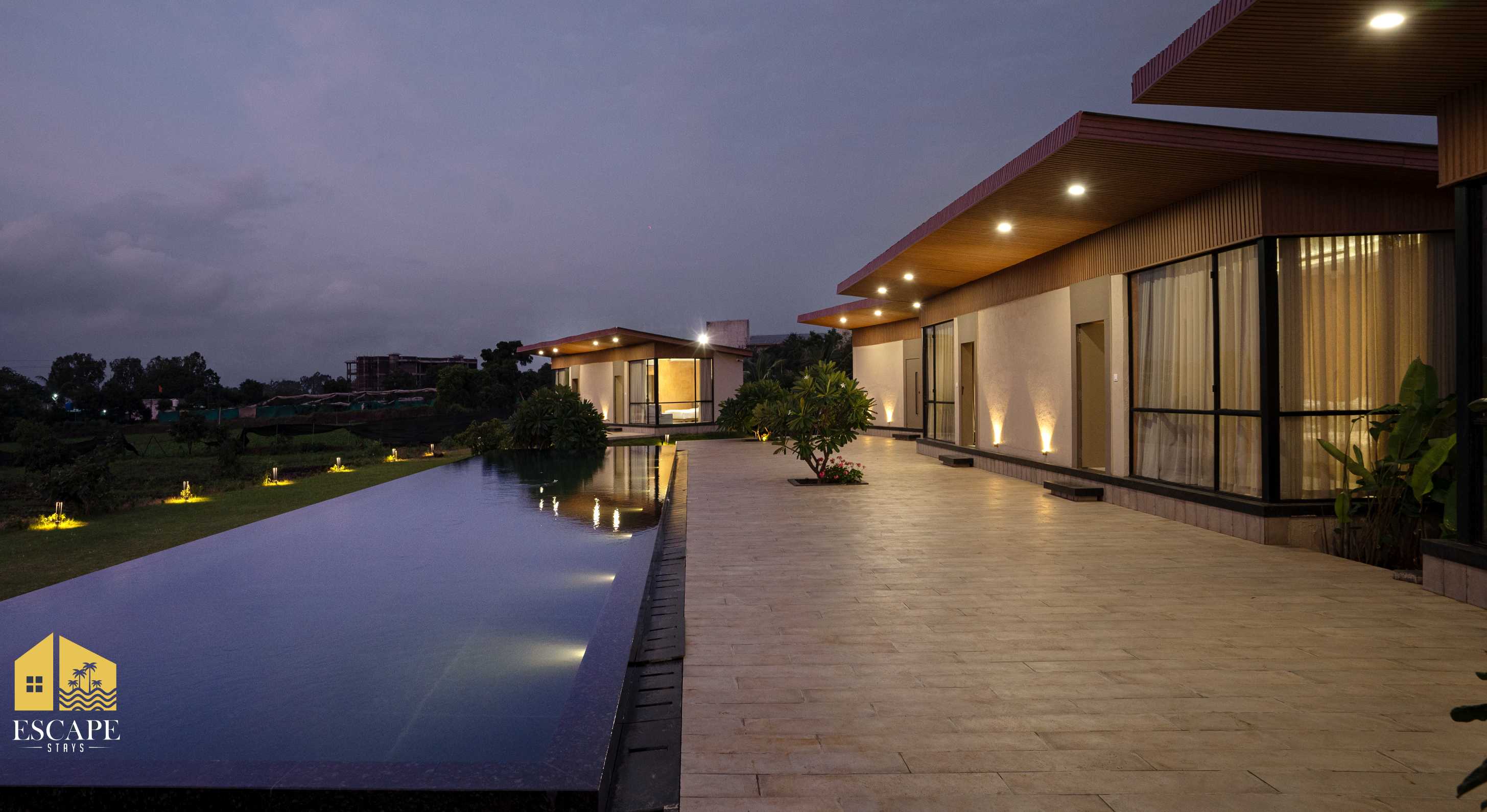 River's Edge By Escape Stays 𝗕𝗢𝗢𝗞 Nashik Cottage