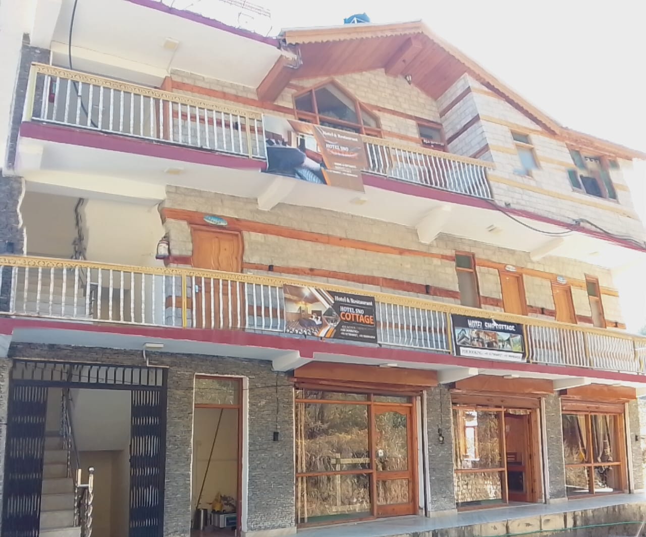 Hotel Sno Cottage - A Boutique Cottage Manali - Reviews, Photos & Offer