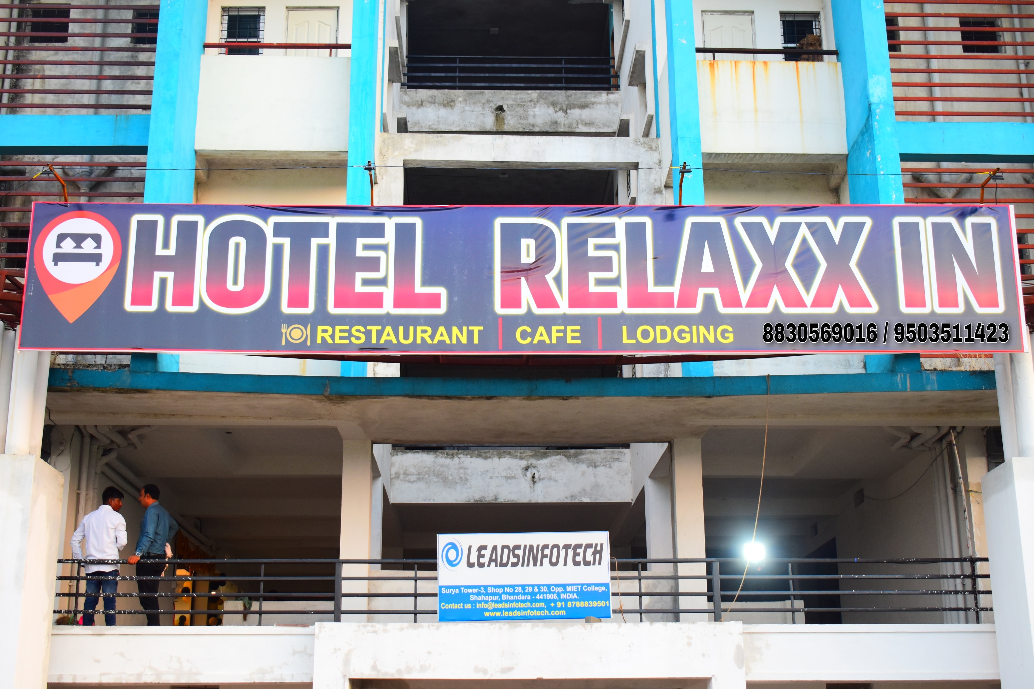 HOTEL RELAXX IN 𝗕𝗢𝗢𝗞 Bhandara Hotel