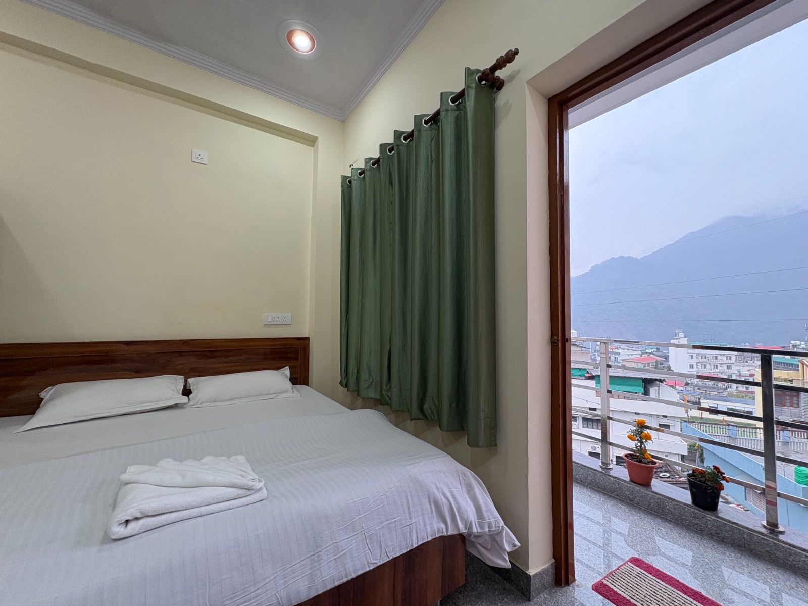 Address of Colourbox homestay - Homestay in Rishikesh