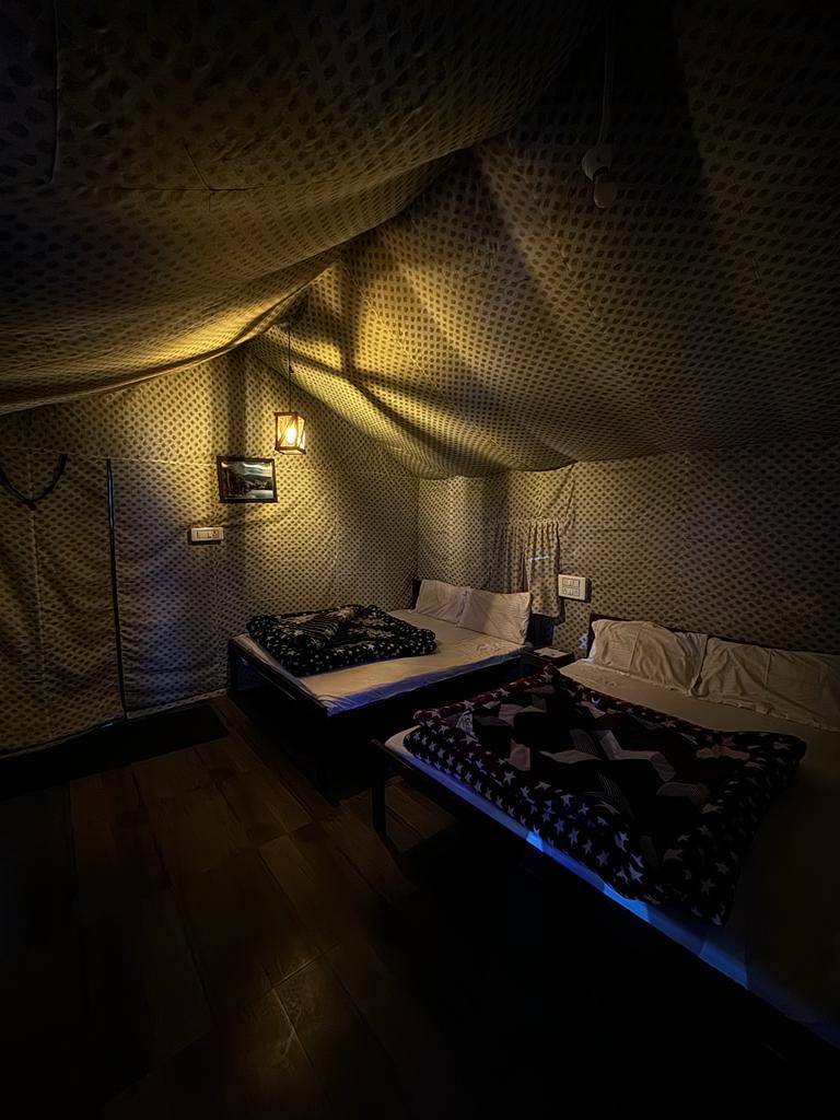 Snow White Resort and Camping 𝗕𝗢𝗢𝗞 Rishikesh Camp