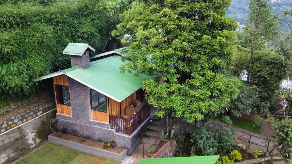 Green Hamlet Cottage 1KM From Tashi View Point 𝗕𝗢𝗢𝗞 Gangtok Cottage