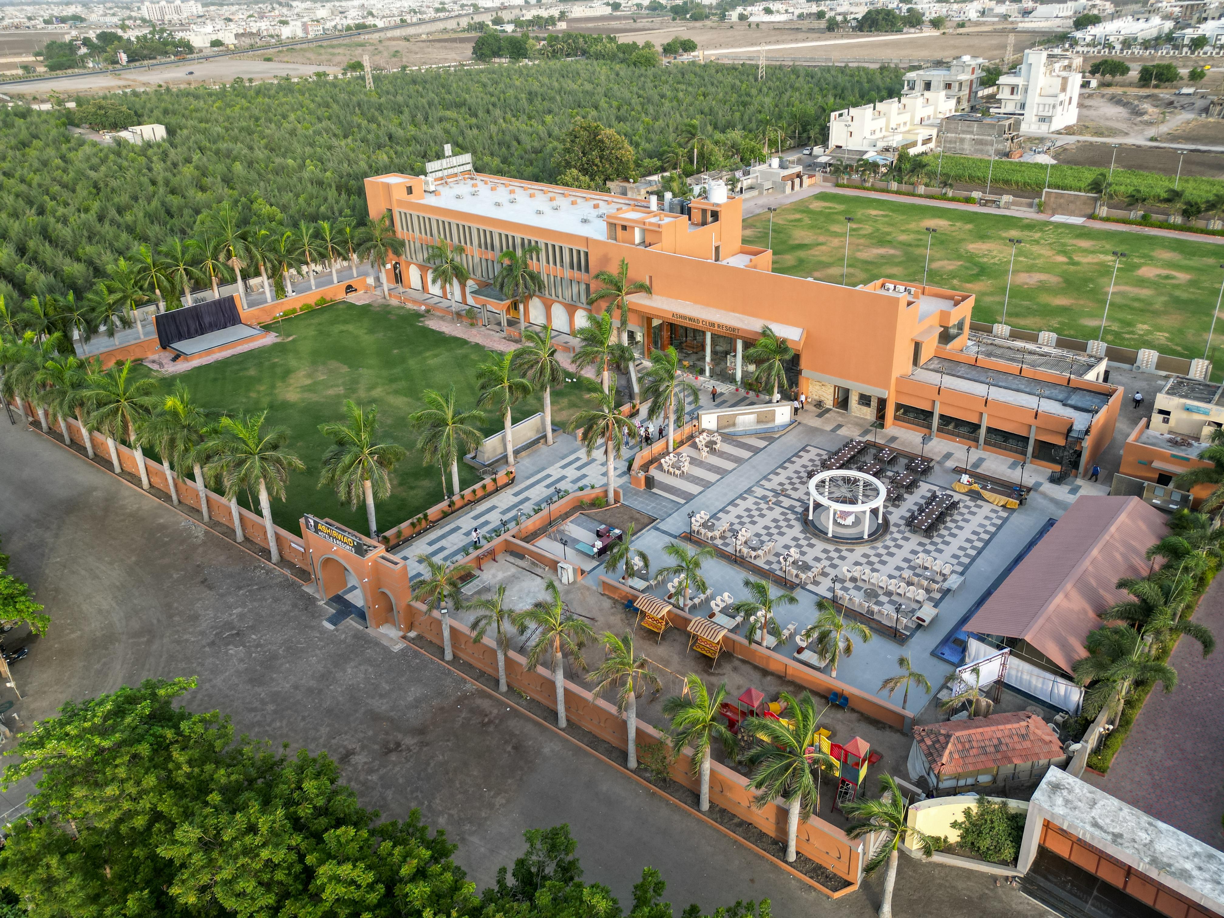 Ashirwad Club resort 𝗕𝗢𝗢𝗞 Jamnagar Hotel
