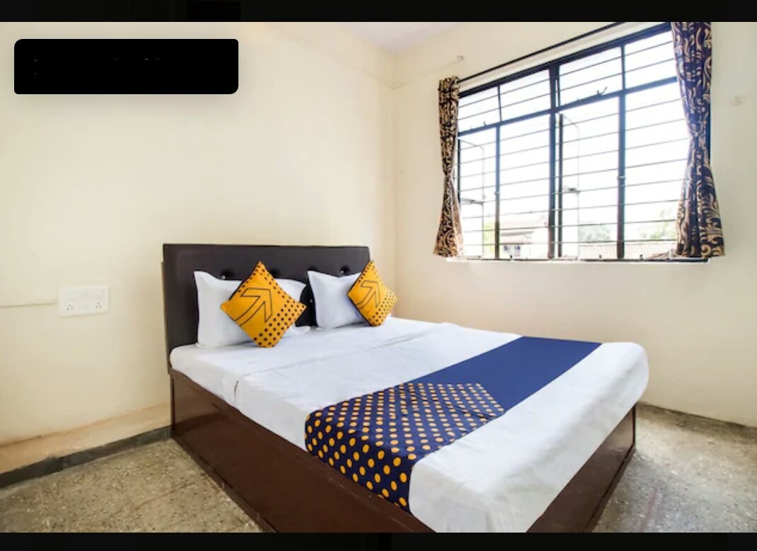 Hotel Sanket 𝗕𝗢𝗢𝗞 Nashik Hotel