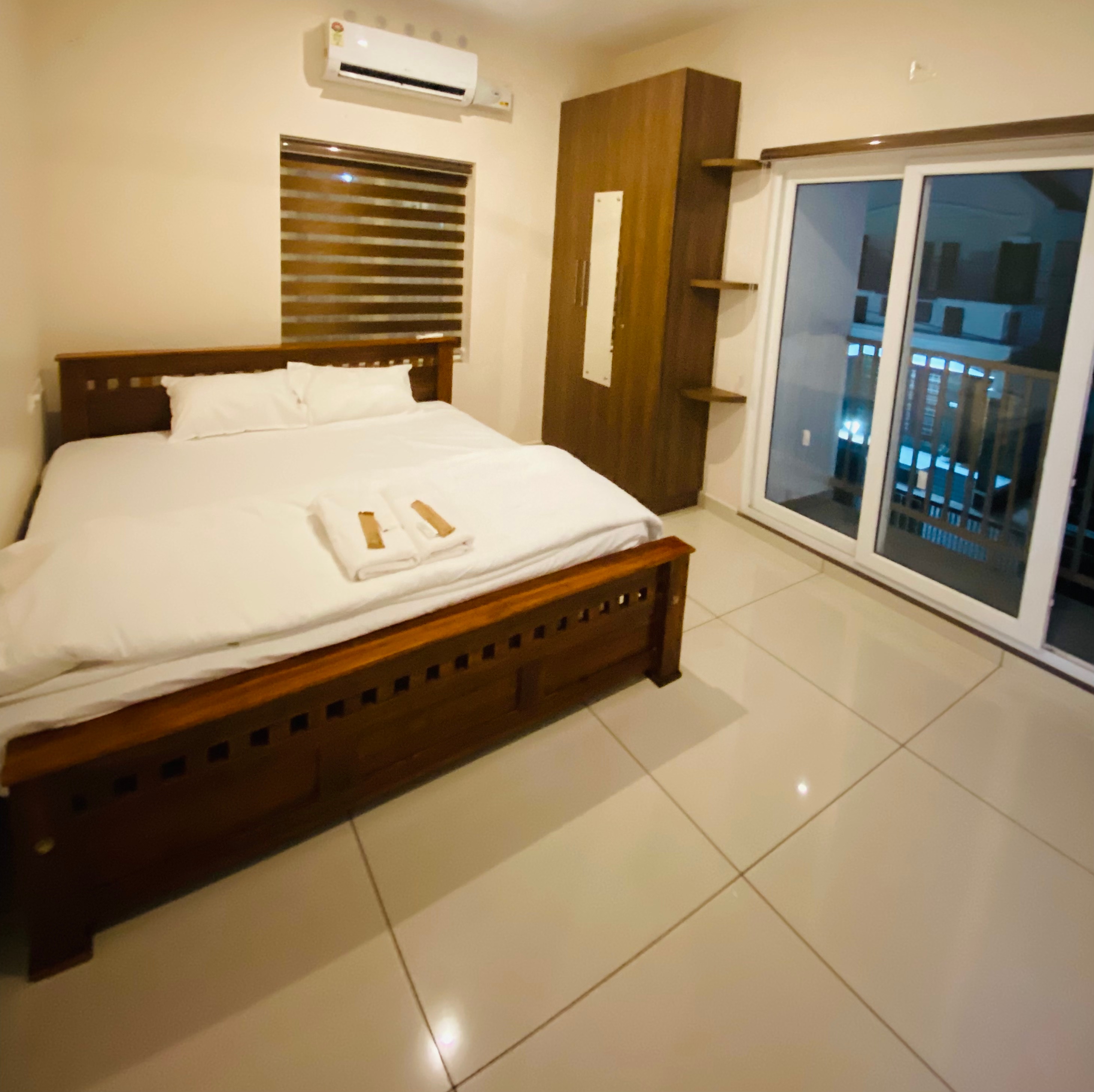 The Racors Residence 𝗕𝗢𝗢𝗞 Cochin Villa