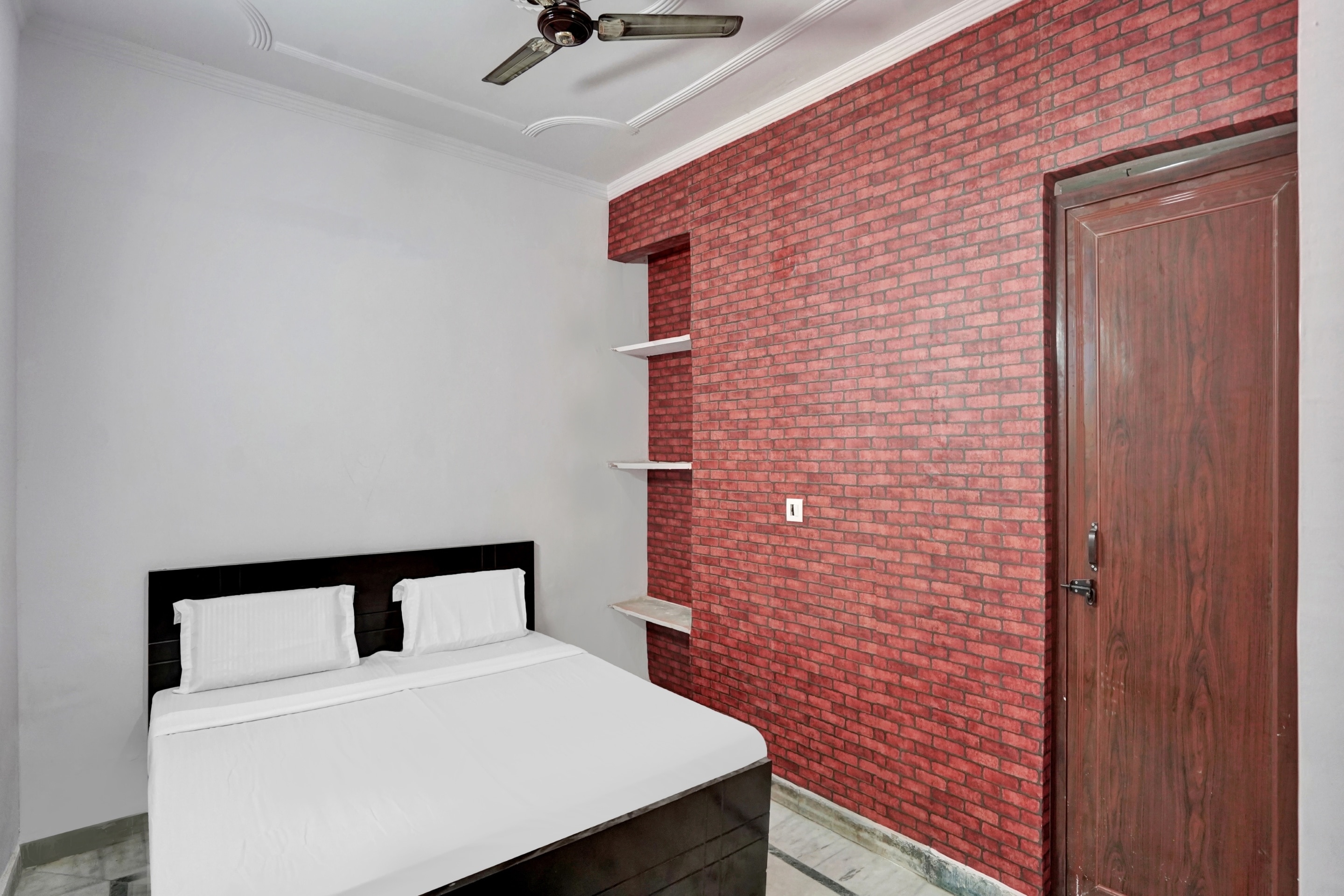 Hotel O Homii Residency Noida - Reviews, Photos & Offer