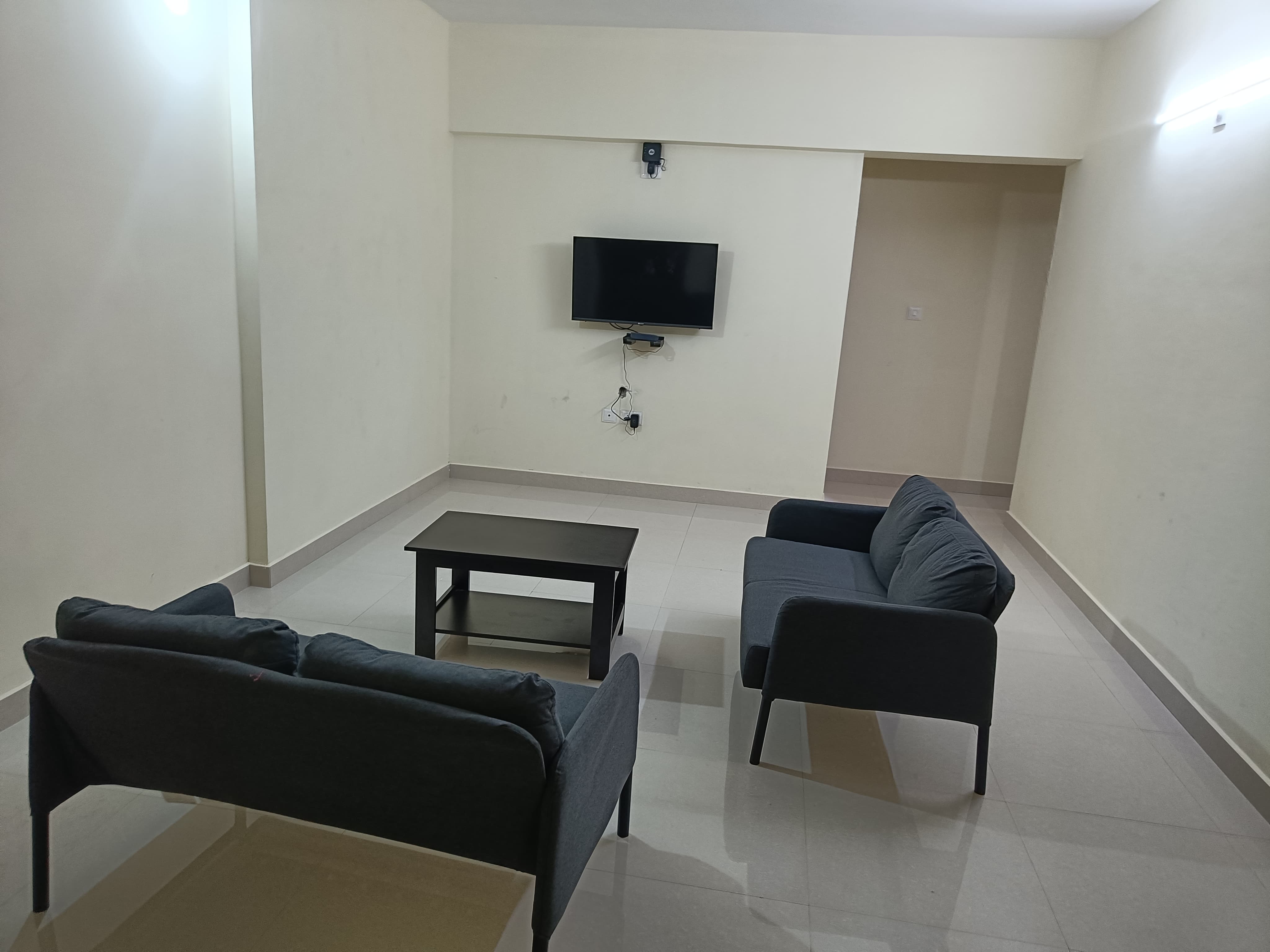 Elegantly furnished 2BHK Residences 𝗕𝗢𝗢𝗞 Udupi Apartment
