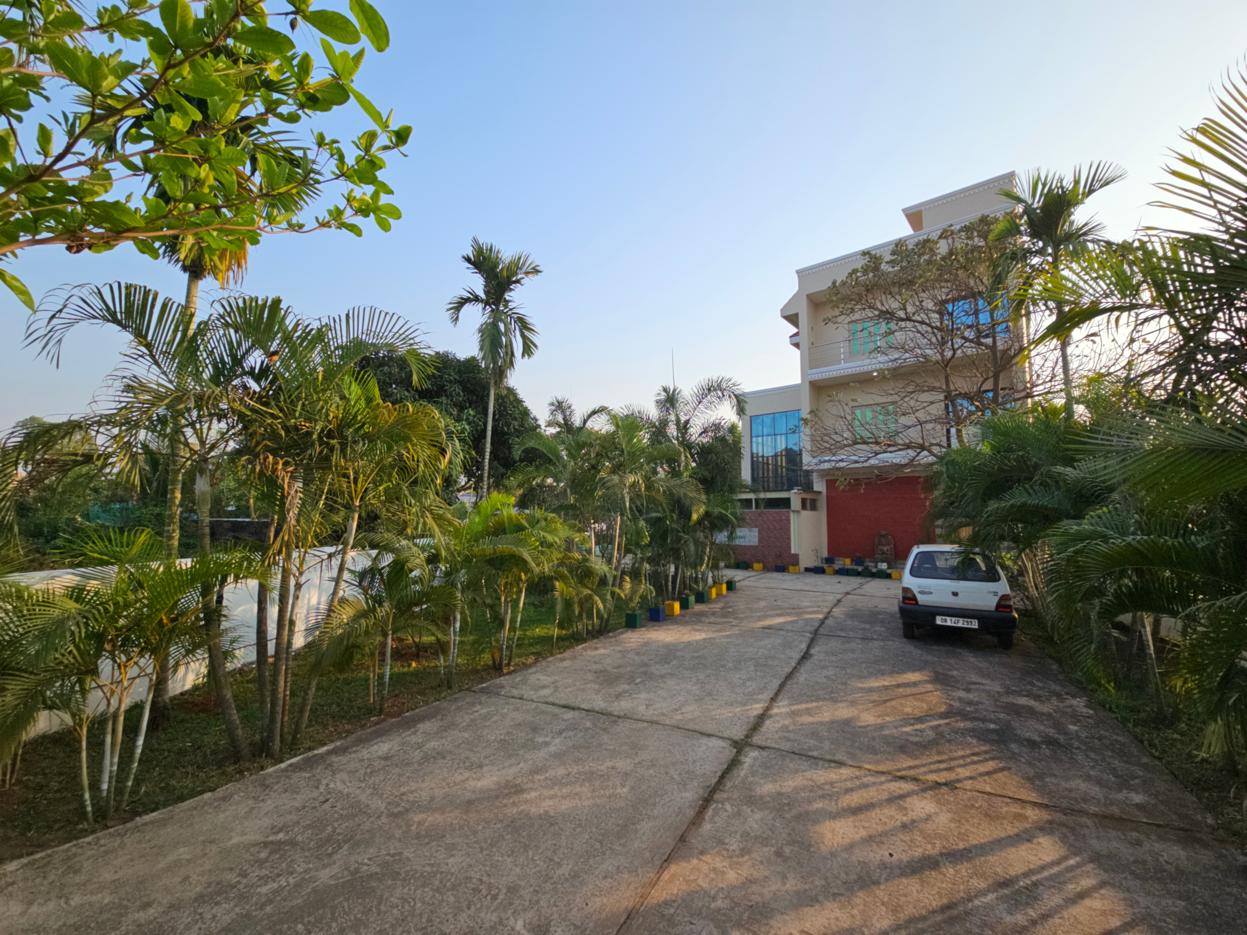 The Grove || Premium Resort And Farmhouse || 𝗕𝗢𝗢𝗞 Bhubaneshwar Farm House
