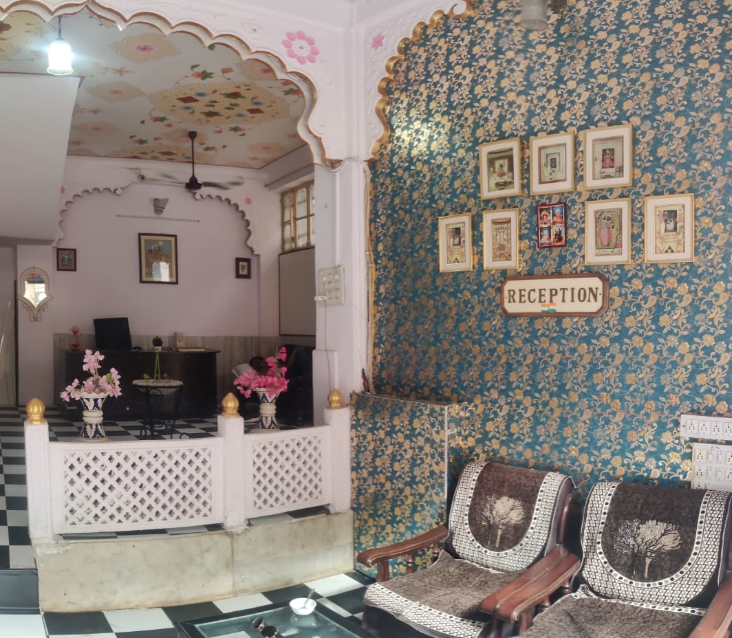 Padam Palace 𝗕𝗢𝗢𝗞 Udaipur Hotel