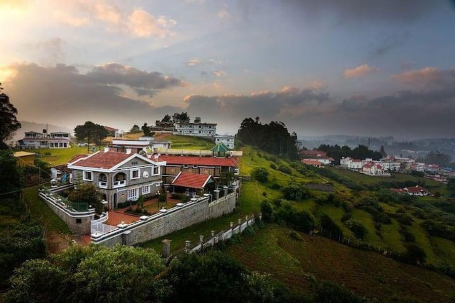 Villa Mountain Crest 𝗕𝗢𝗢𝗞 Ooty Villa