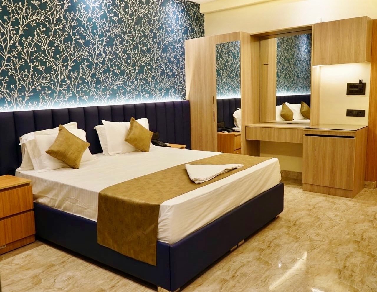 MAXX Rooms 𝗕𝗢𝗢𝗞 Gurgaon Hotel