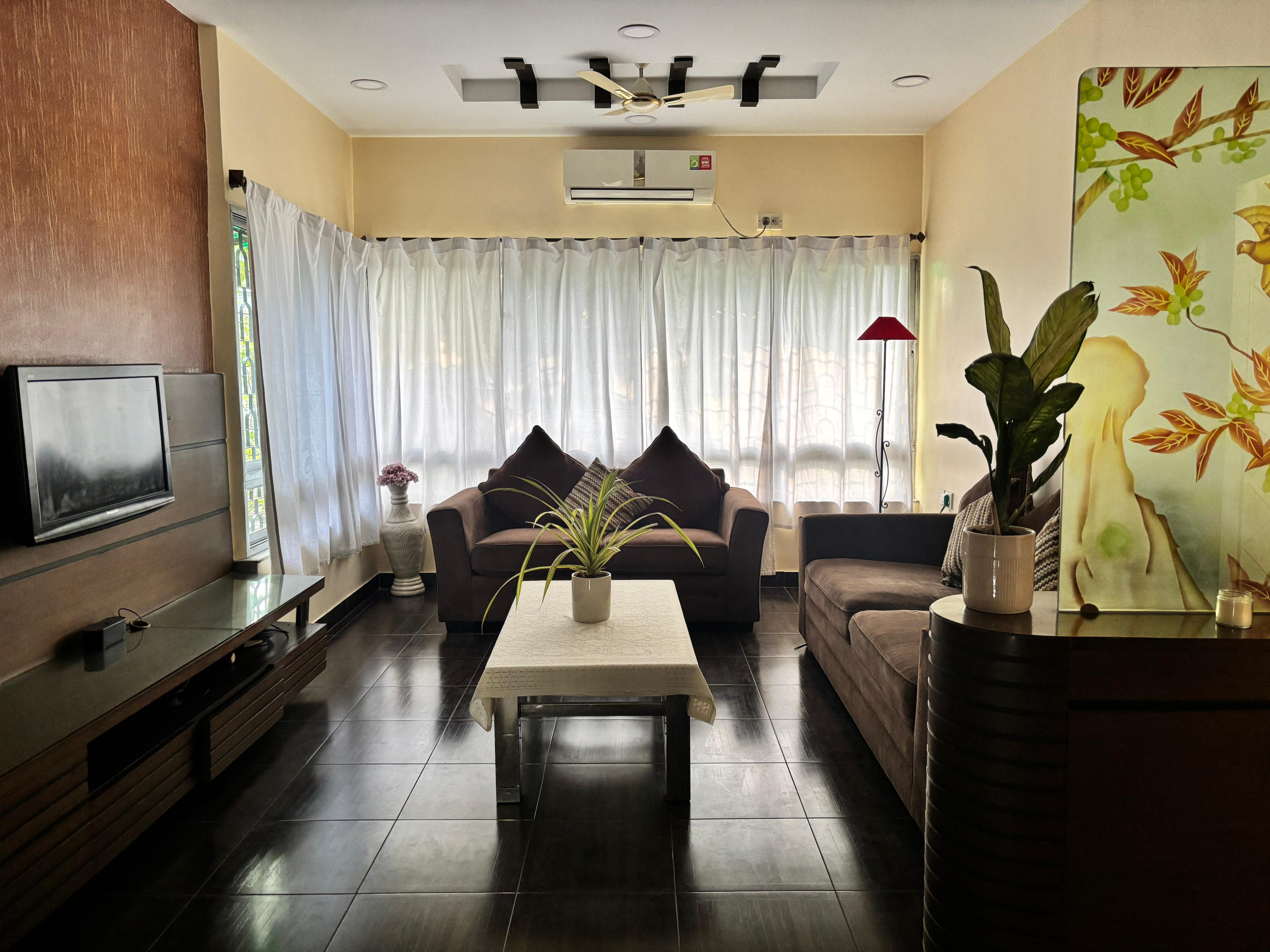 Glen Blue Oasis Getaway 𝗕𝗢𝗢𝗞 Kolkata Apartment