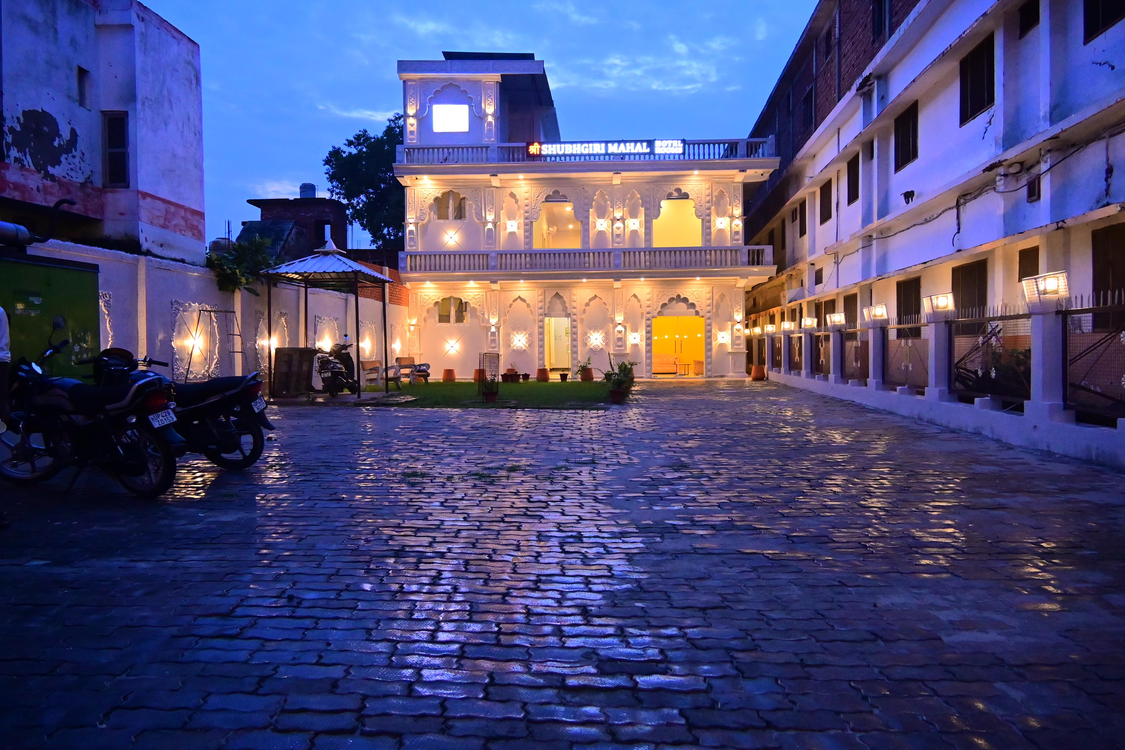 Shree Shubhgiri Mahal Guest House Ayodhya - Reviews, Photos & Offer
