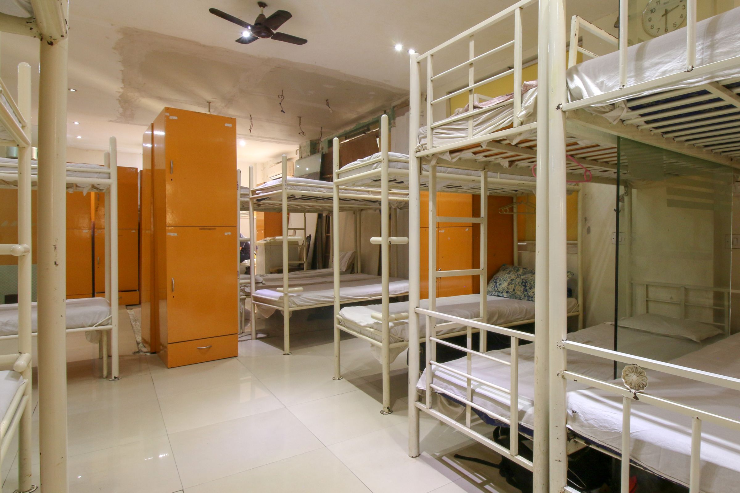 Reviews of PG Hostels Backpackers BnB (Brelvi Road Fort) - Hostel in Mumbai