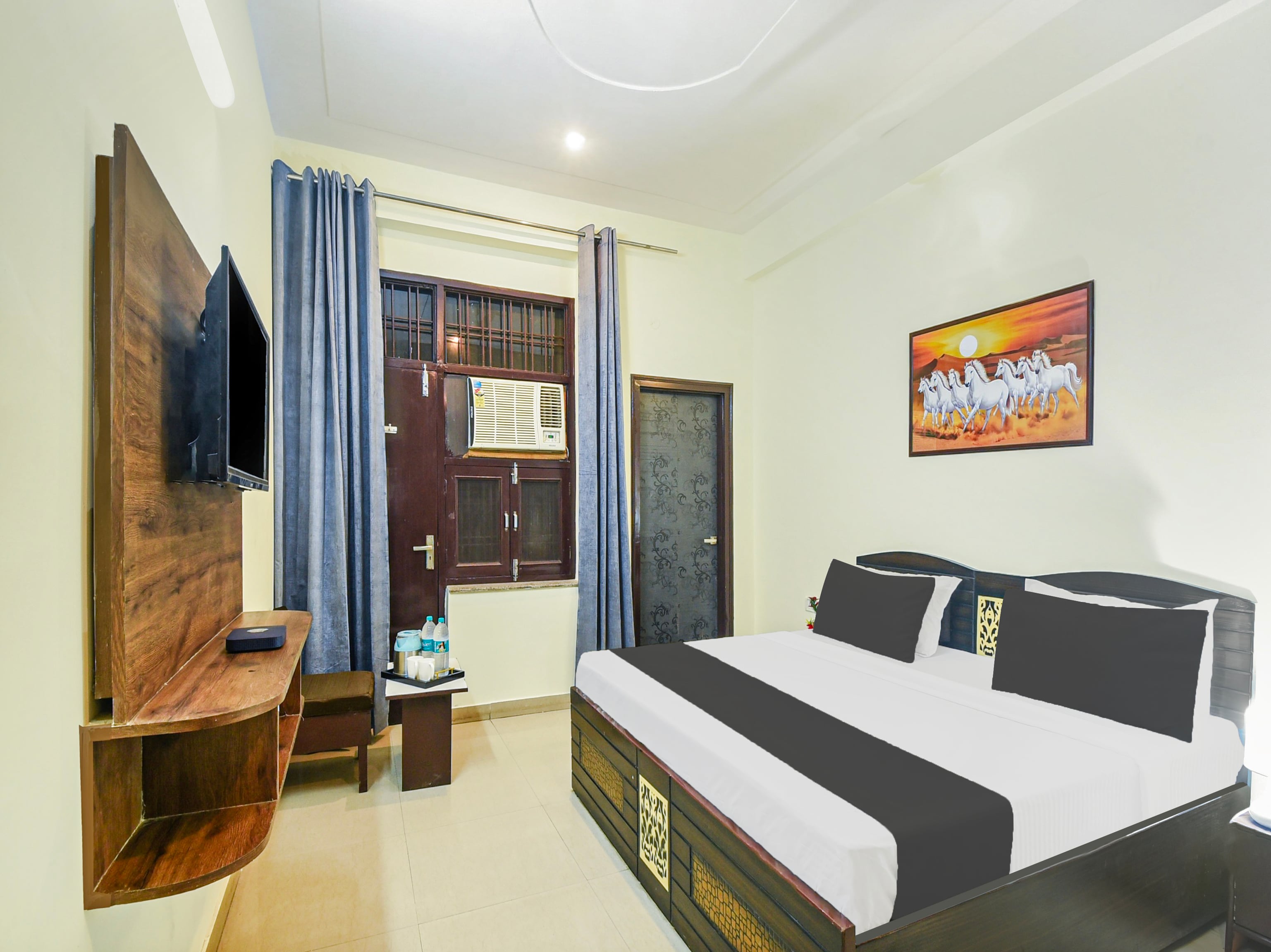 Hotel O Grand Sharma 𝗕𝗢𝗢𝗞 Jaipur Hotel