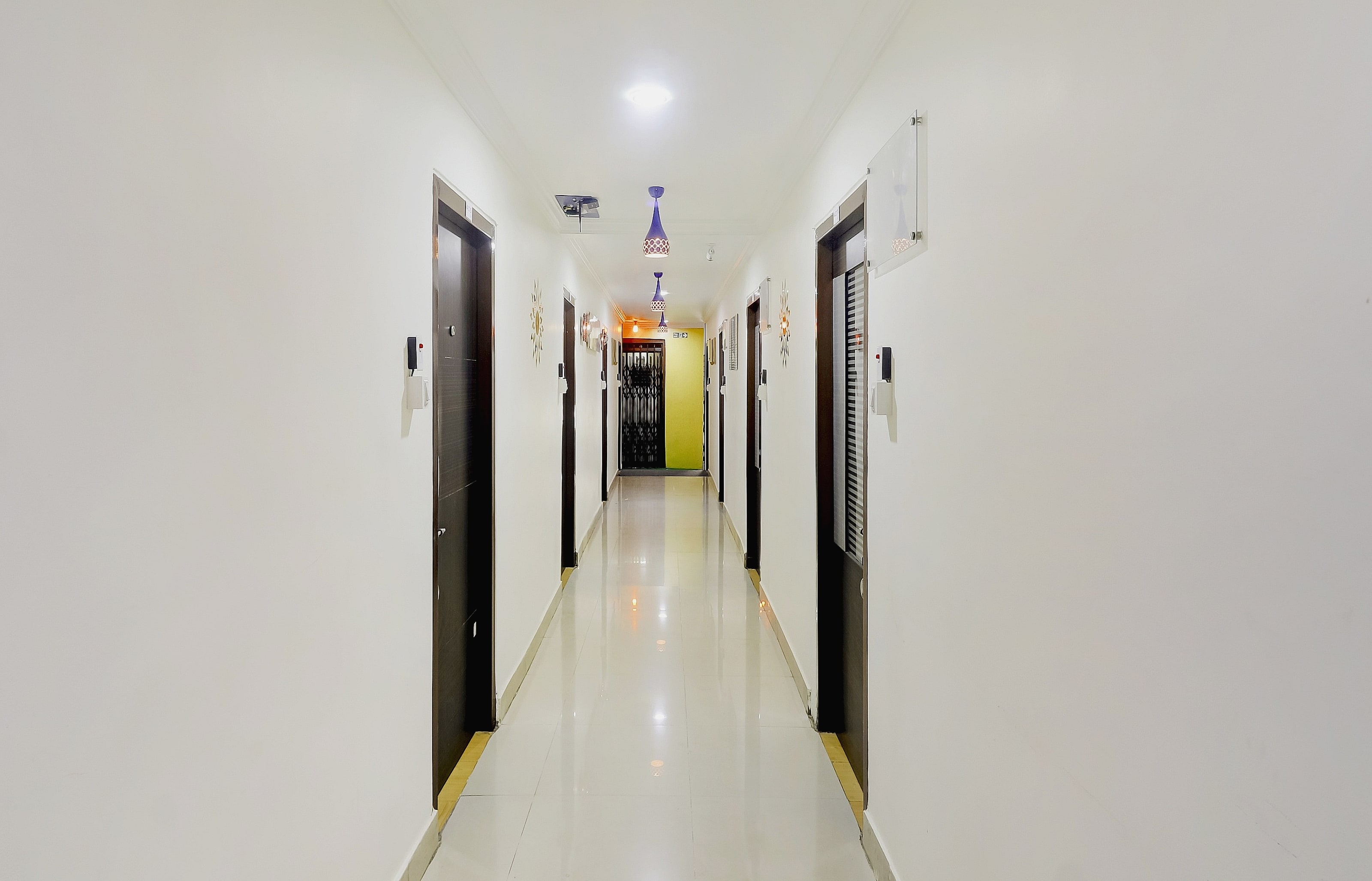 OYO 76333 Newgen Grand 𝗕𝗢𝗢𝗞 Hyderabad Hotel