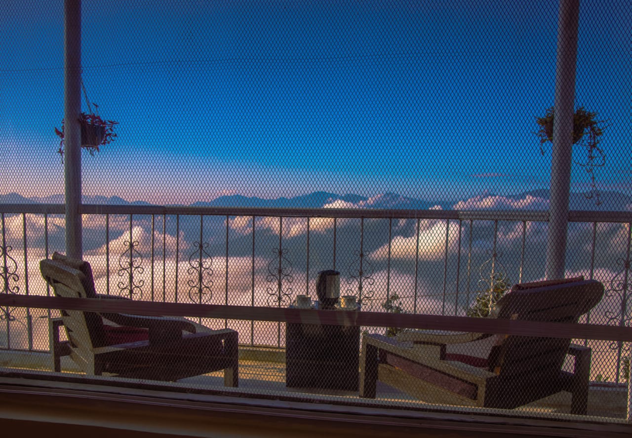 Silveroak Homestay | Rooms & Caretaker 𝗕𝗢𝗢𝗞 Ranikhet Homestay