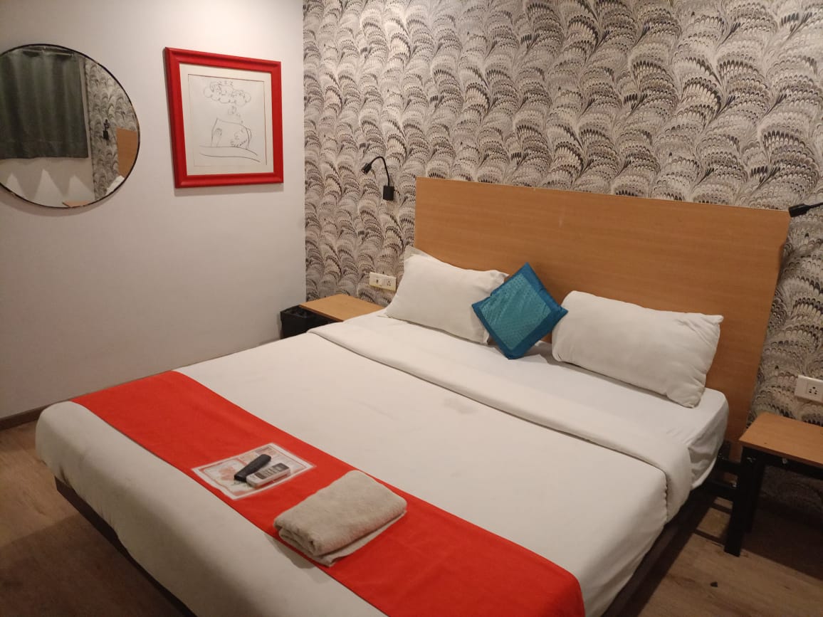 The Chaitanya's Rohini 𝗕𝗢𝗢𝗞 Delhi Homestay