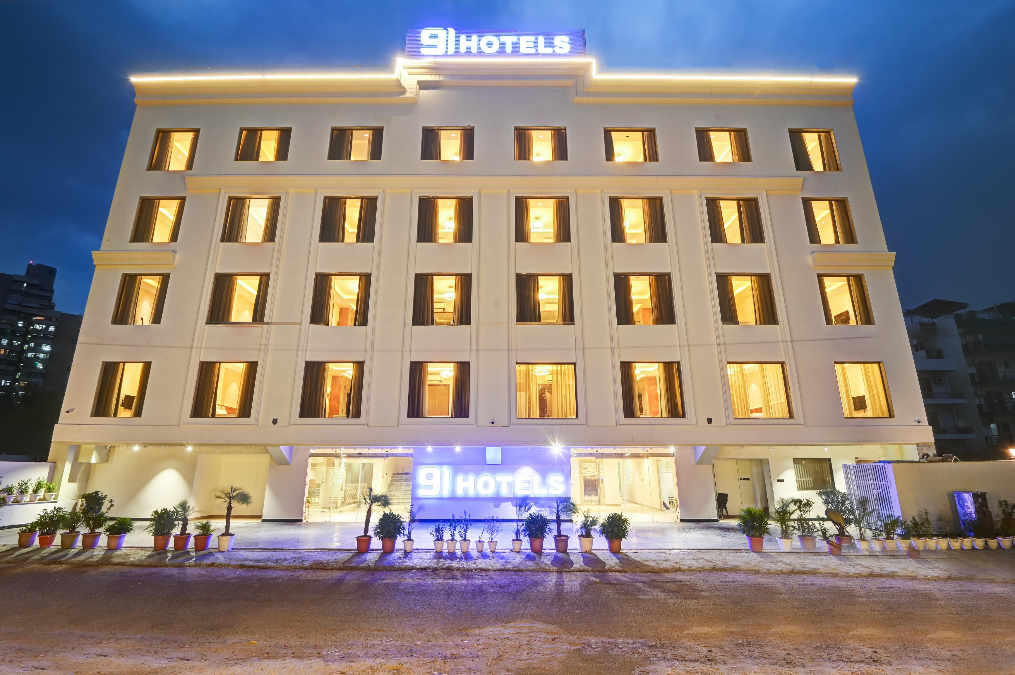 Hotel 91 Prive 𝗕𝗢𝗢𝗞 Gurgaon Hotel