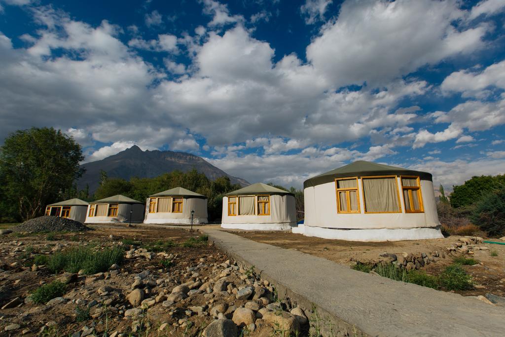 Hunder Sarai - A Luxury Camp 𝗕𝗢𝗢𝗞 Nubra Valley Camp