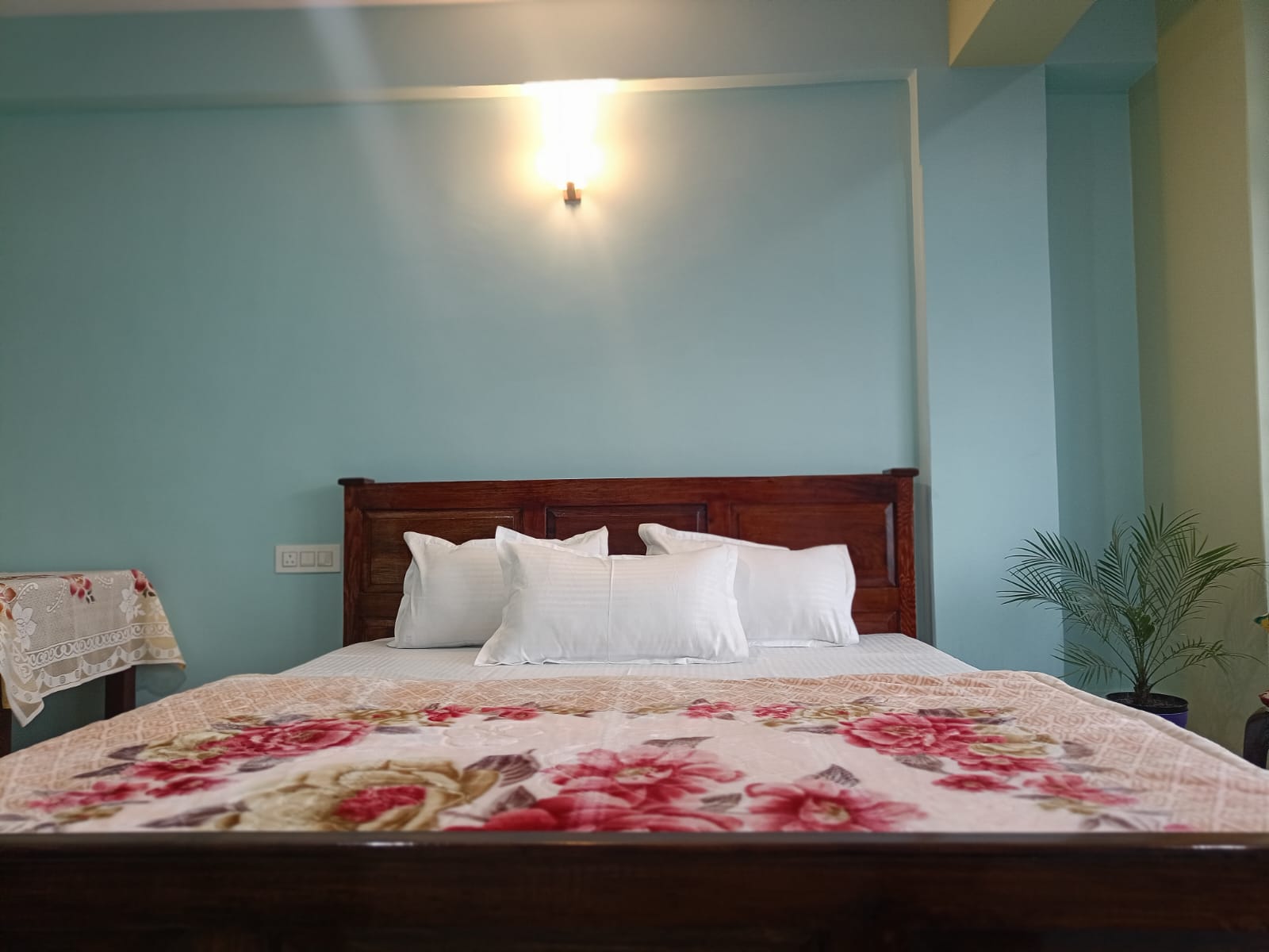 The Mountain Range Homestay 𝗕𝗢𝗢𝗞 Darjeeling Homestay