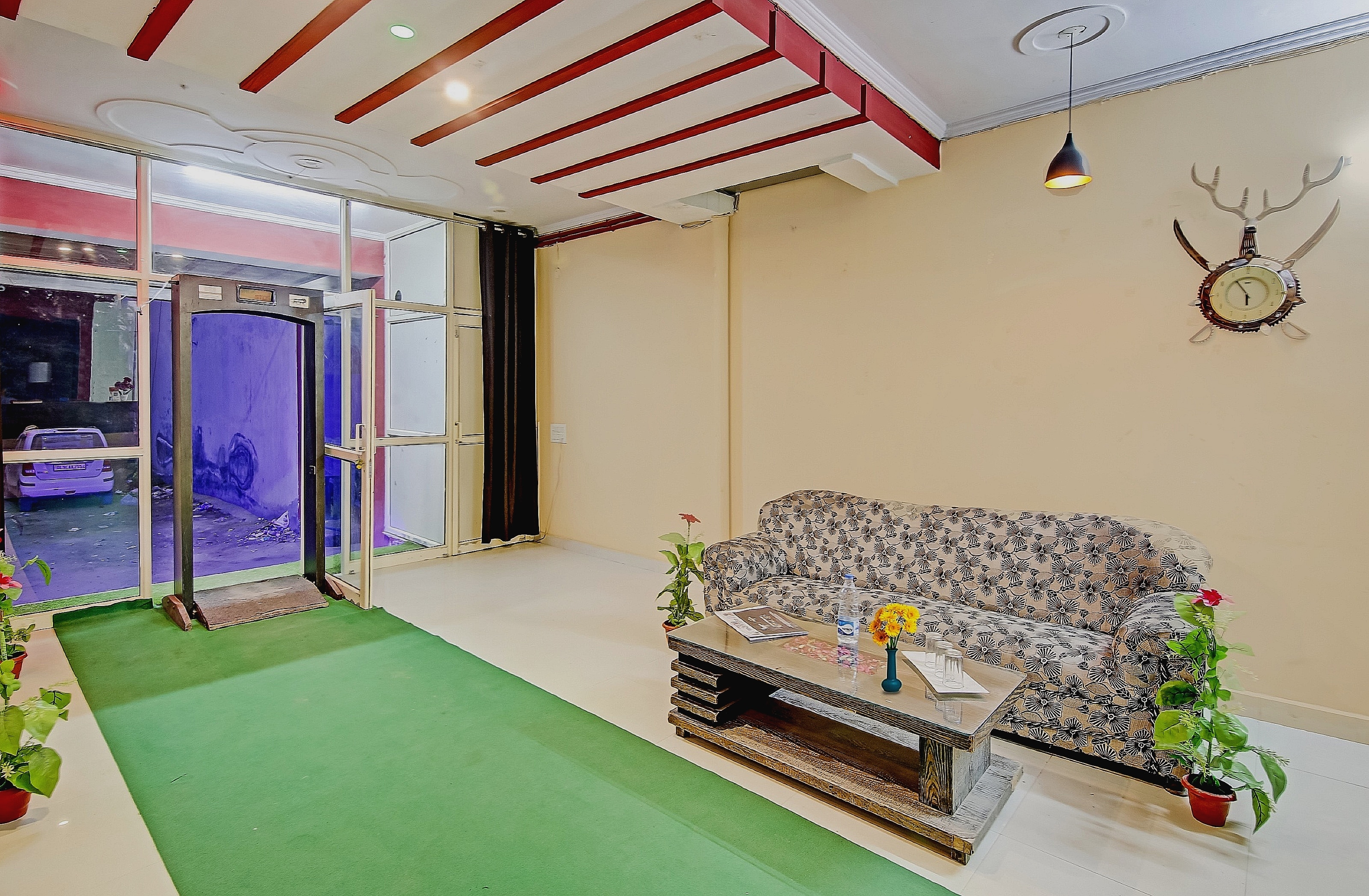 Rose residency 𝗕𝗢𝗢𝗞 Delhi Hotel