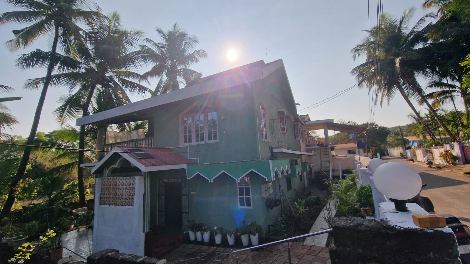 Elizabeth fernandes 𝗕𝗢𝗢𝗞 Goa Apartment