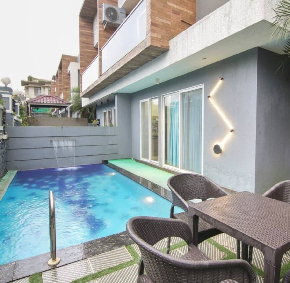 Suncrest 3BHK with Pvt Pool By Stellar Stays 𝗕𝗢𝗢𝗞 Lonavala Villa